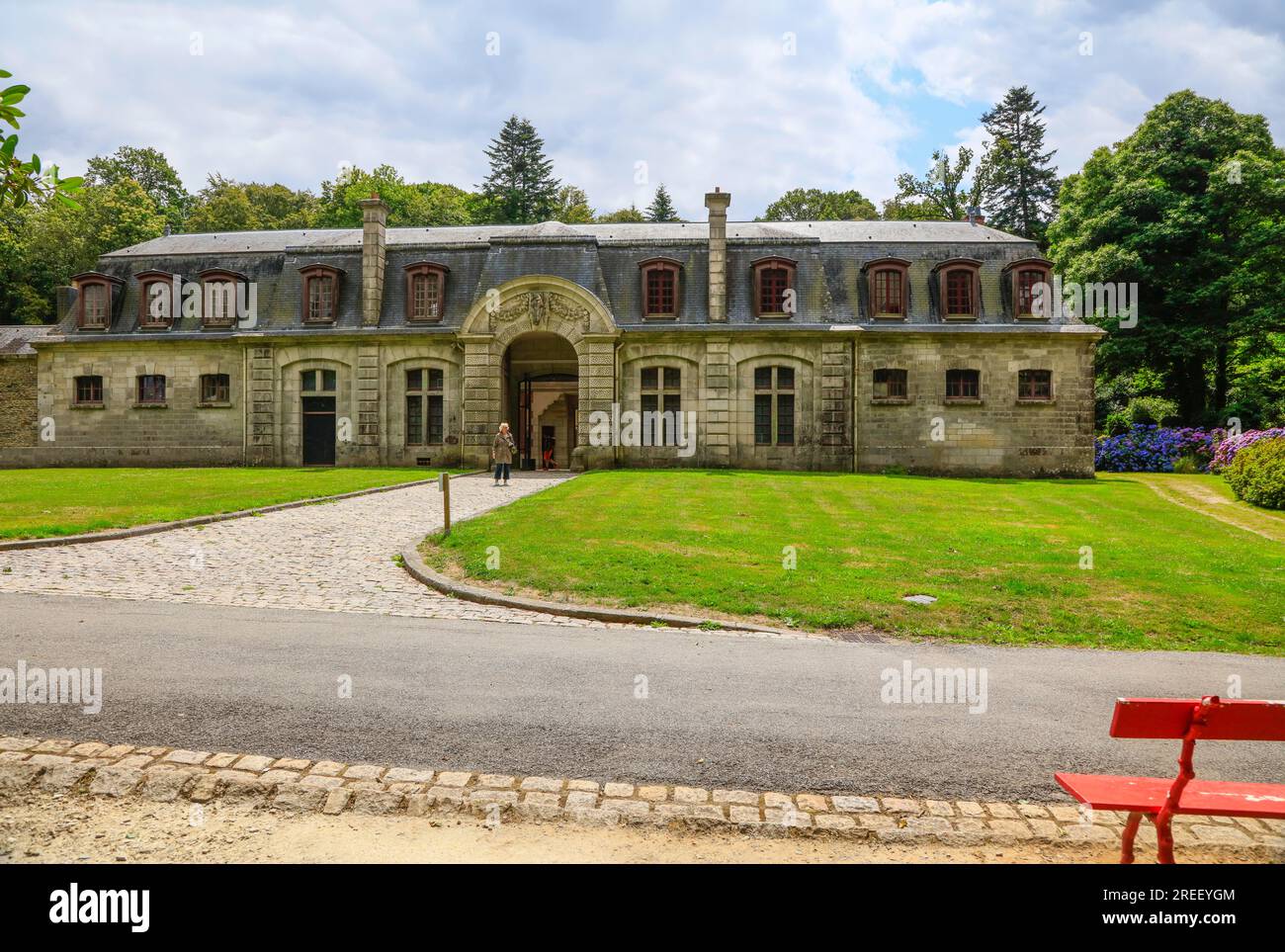 Gothic stables hi-res stock photography and images - Alamy