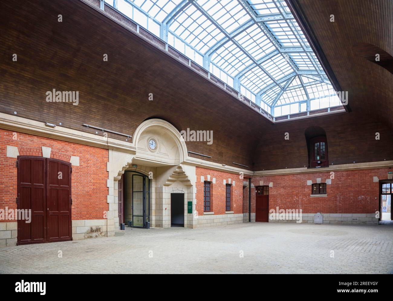 Victorian stables hi-res stock photography and images - Alamy