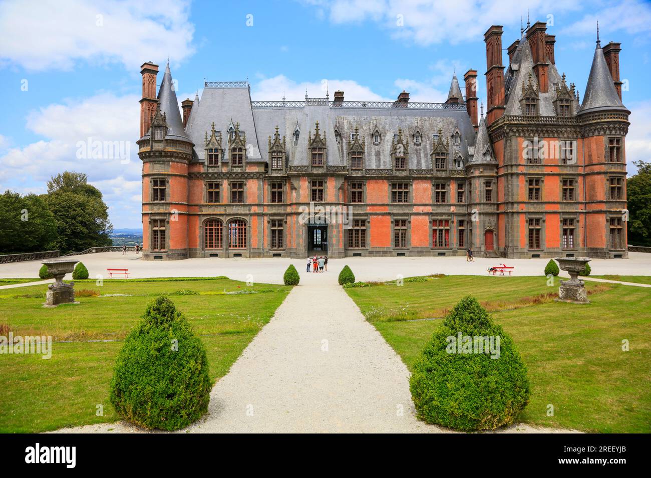 Neo-Gothic Victorian Chateau de Trevarez, built 1893-1907 by Walter ...