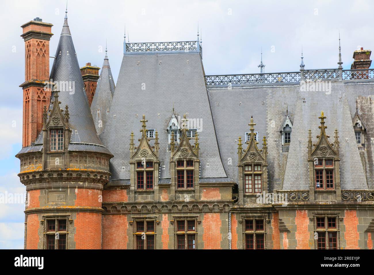 Victorian gothic architecture architectural style hi-res stock ...