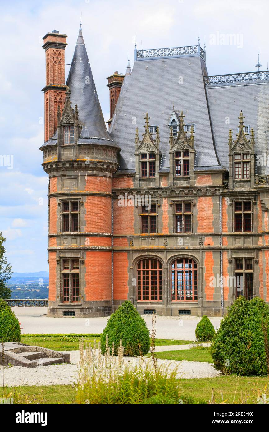 Breton architectural style hi-res stock photography and images - Alamy