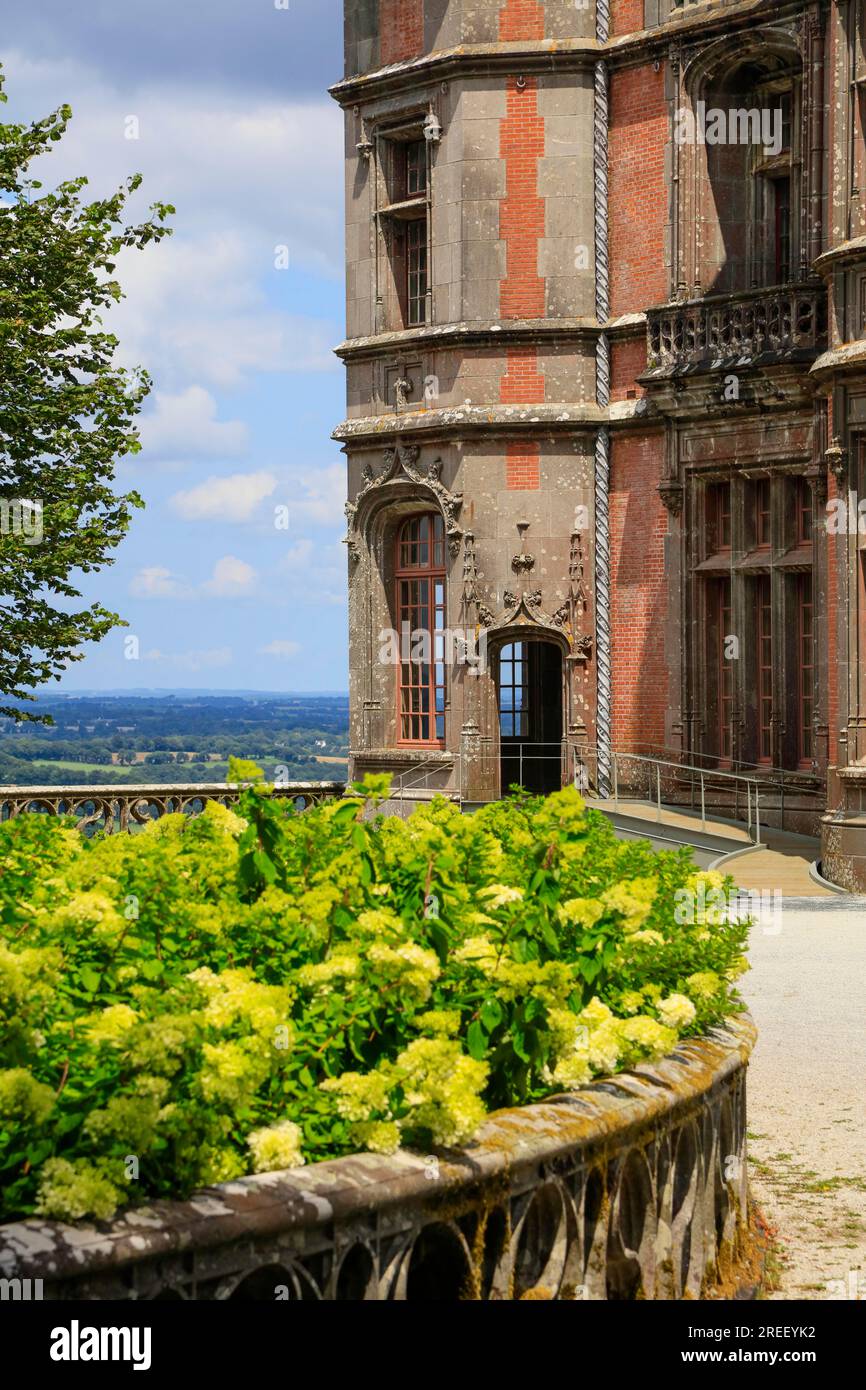 Neo-Gothic Victorian Chateau de Trevarez, built 1893-1907 by Walter ...