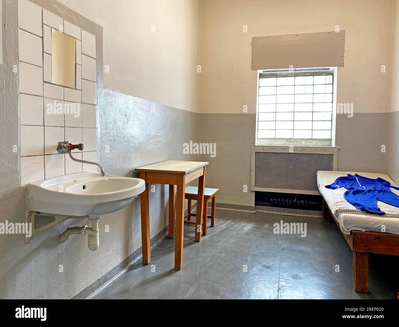 Prison cell, Berlin-Hohenschoenhausen Memorial, former headquarters ...