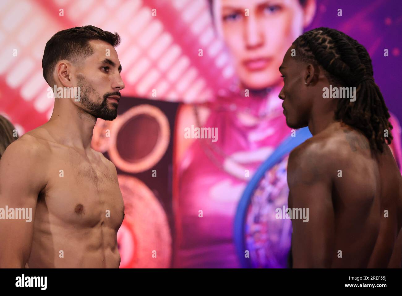 Mma world champion hi-res stock photography and images - Alamy