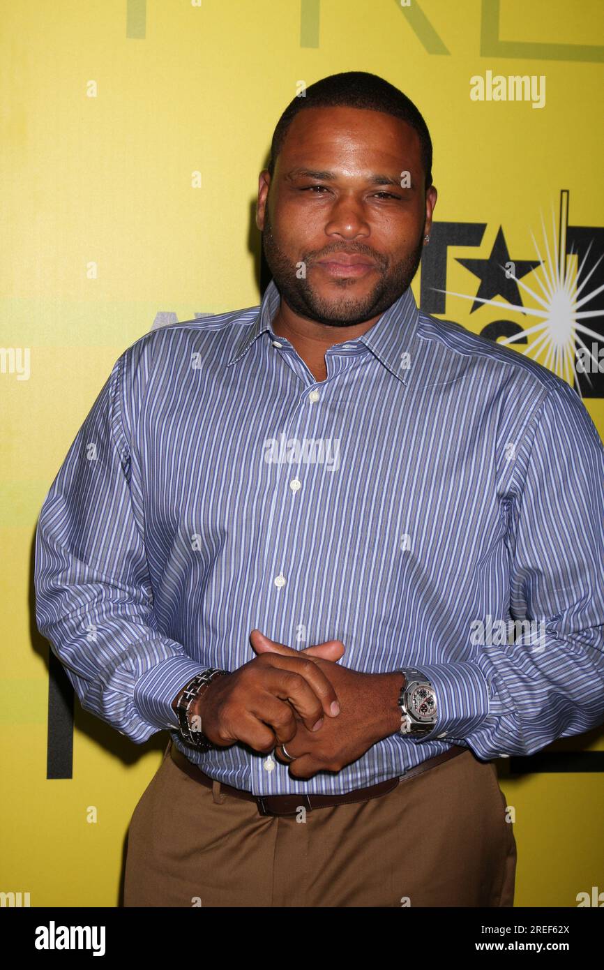 LOS ANGELES - JUN 25: Anthony Anderson arriving at the 5th Annual Pre ...