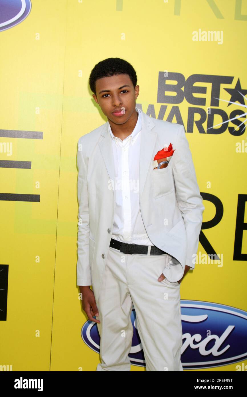 LOS ANGELES - JUN 25: Diggy Simmons arriving at the 5th Annual Pre-BET ...