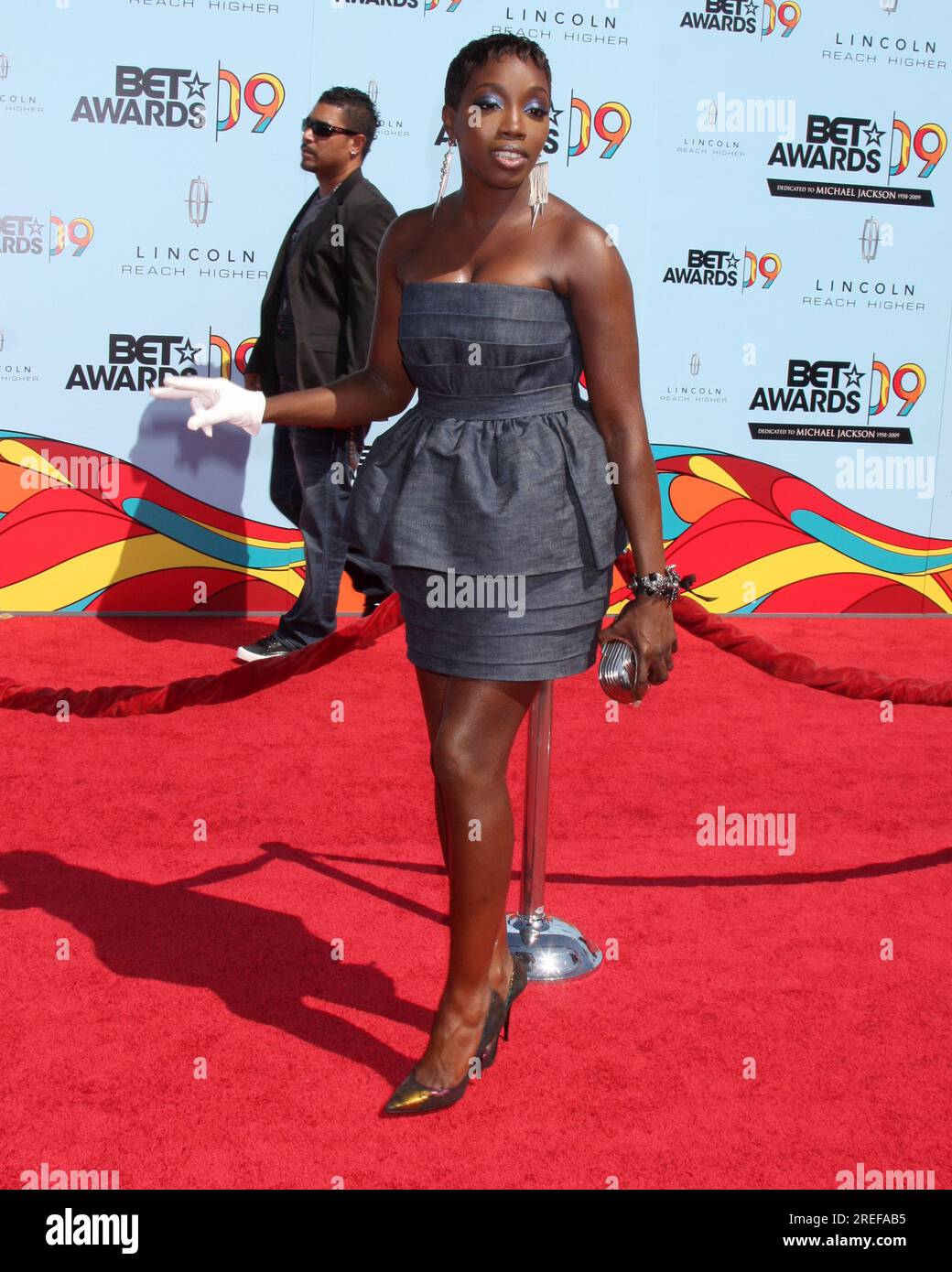 Estelle arriving at the BET Awards 2009 at the Shrine Auditorium in Los ...