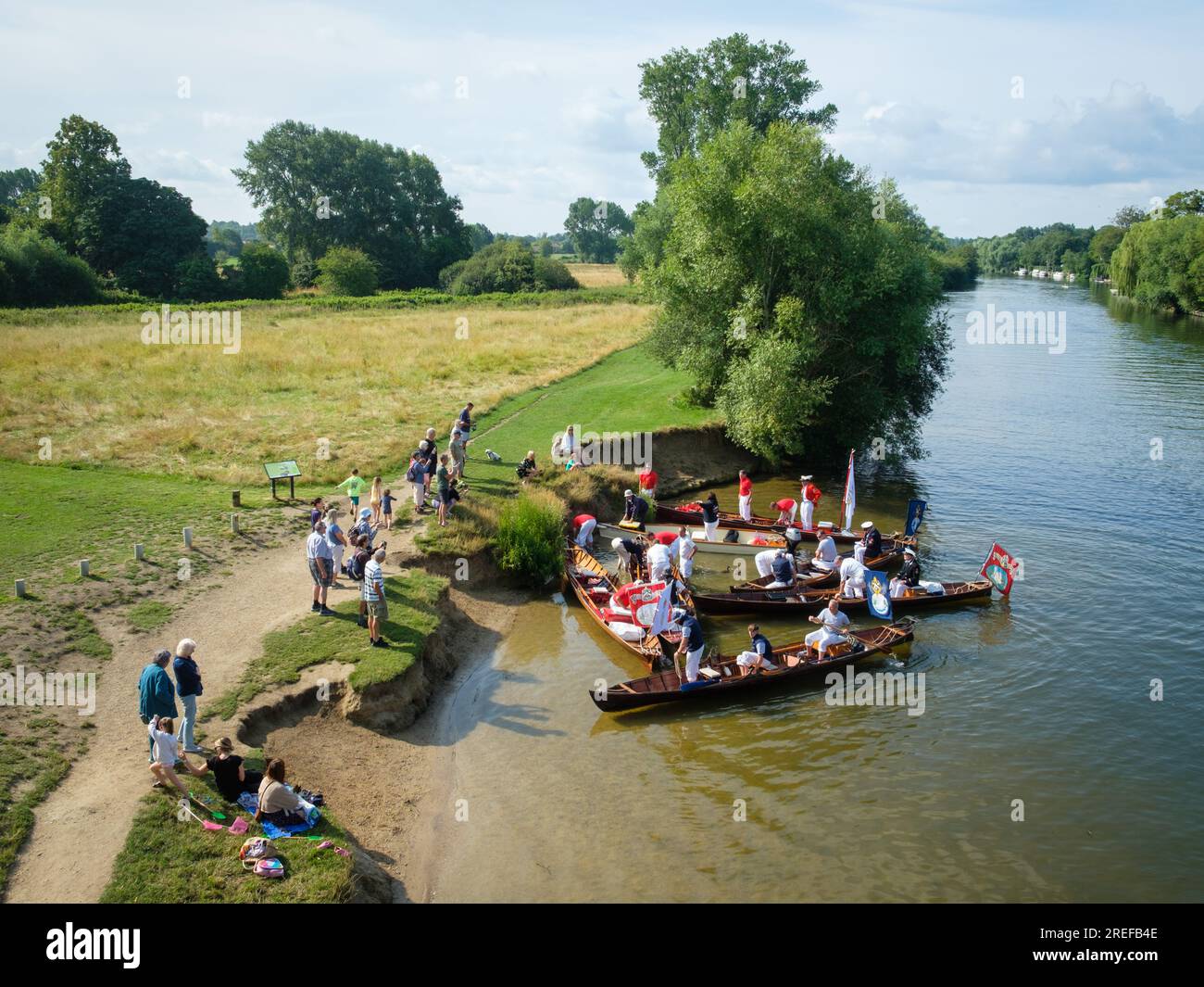 Swan Upping, the traditional ceremonial annual census of swans and ...