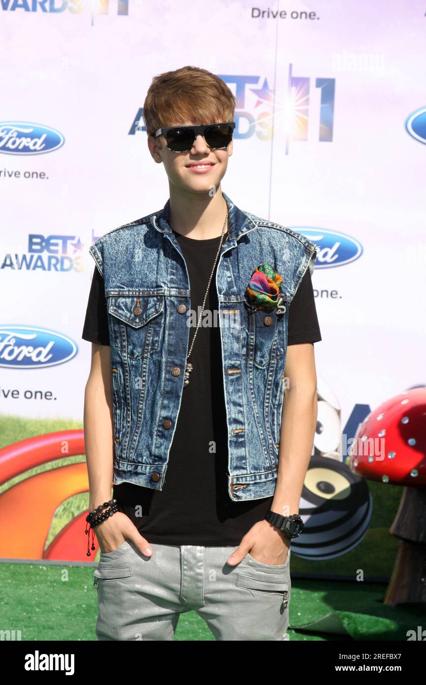 LOS ANGELES - JUN 26: Justin Bieber arriving at the 11th Annual BET ...