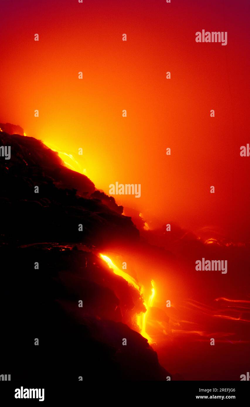 Lava cliffs hi-res stock photography and images - Alamy