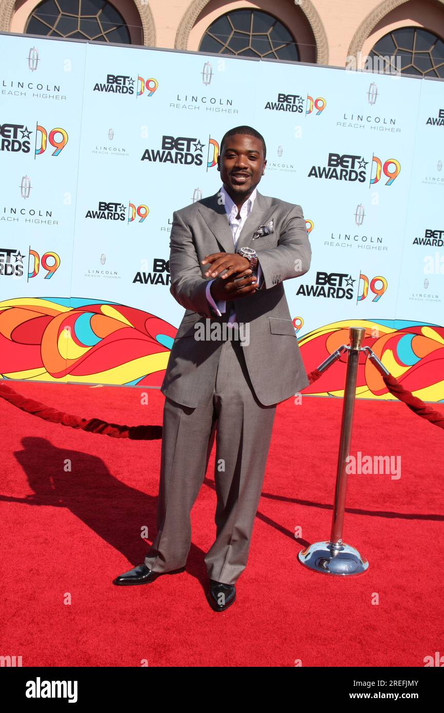Ray J Norwood arriving at the BET Awards 2009 at the Shrine Auditorium ...