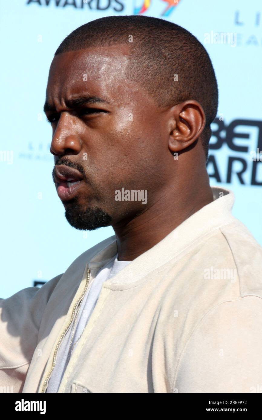 Kanye West Haircut 2009