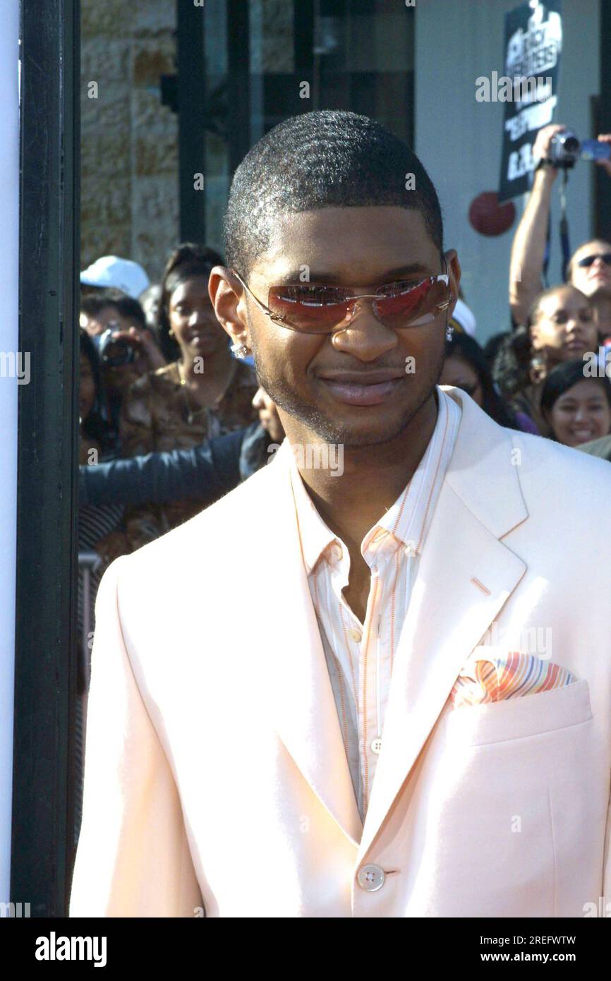 Usher 2003 hi-res stock photography and images - Alamy