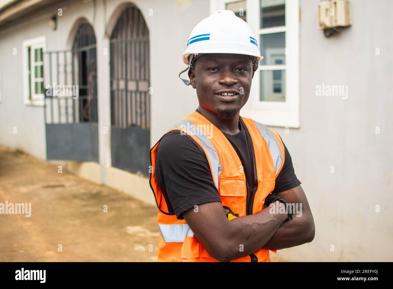 Black man engineer repair hi-res stock photography and images - Alamy