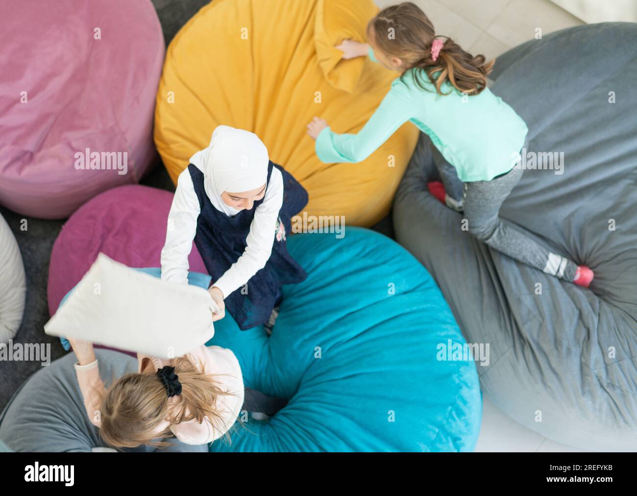 children playing indroos Stock Photo - Alamy