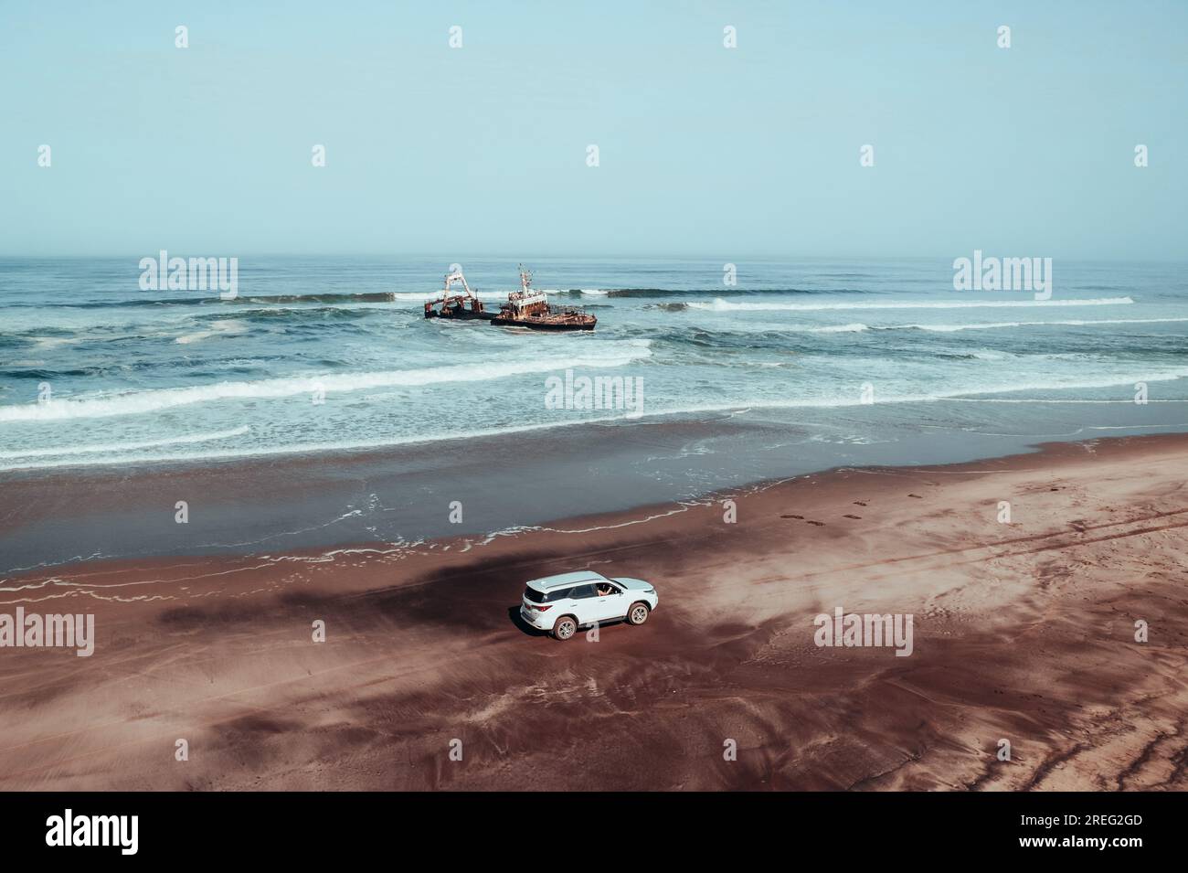 Offroad trip on the beach of Namibia at Zeila Shipwreck, Skeleton Coast ...