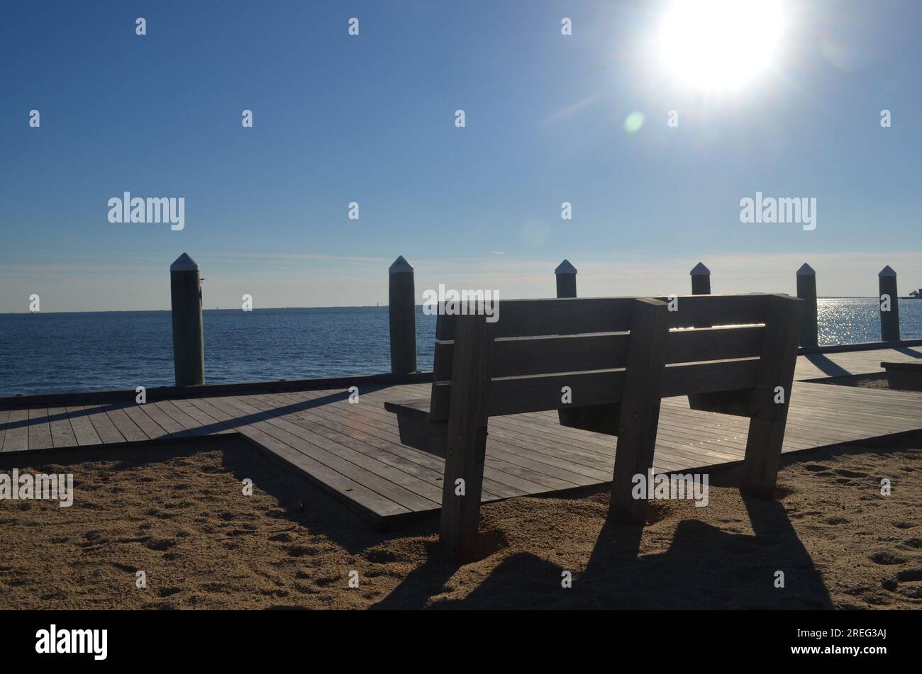 Seaside bench hi-res stock photography and images - Alamy