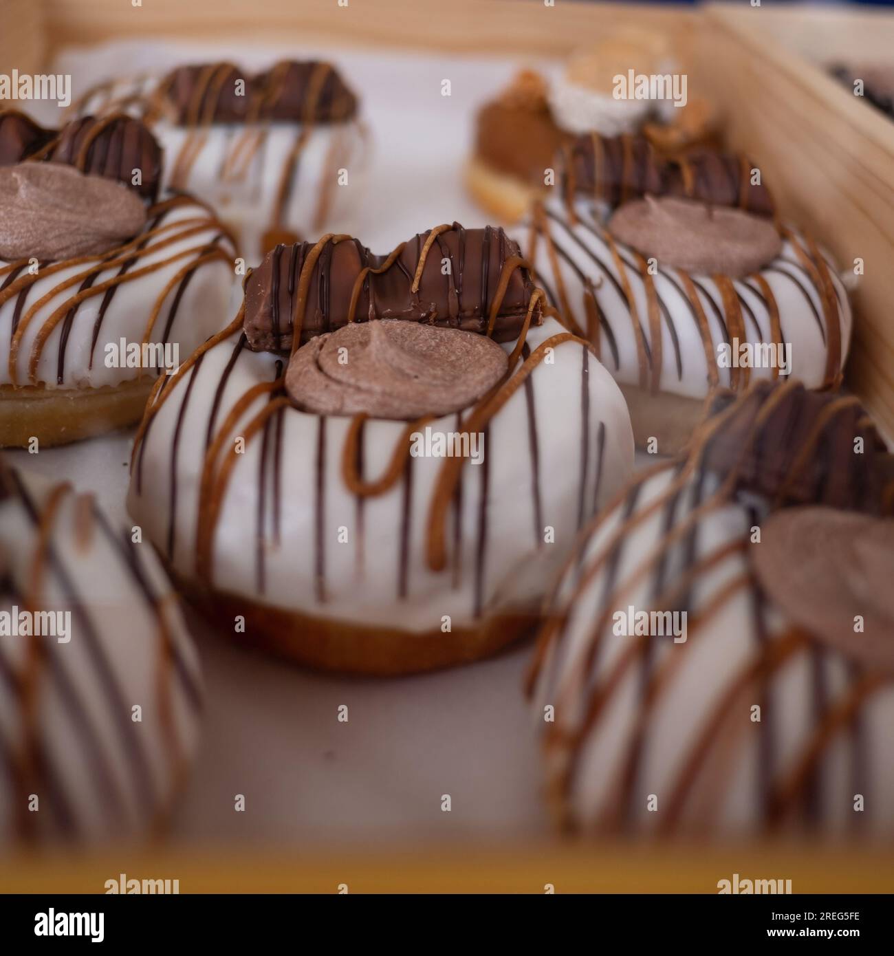 Banbury food stall hi-res stock photography and images - Alamy