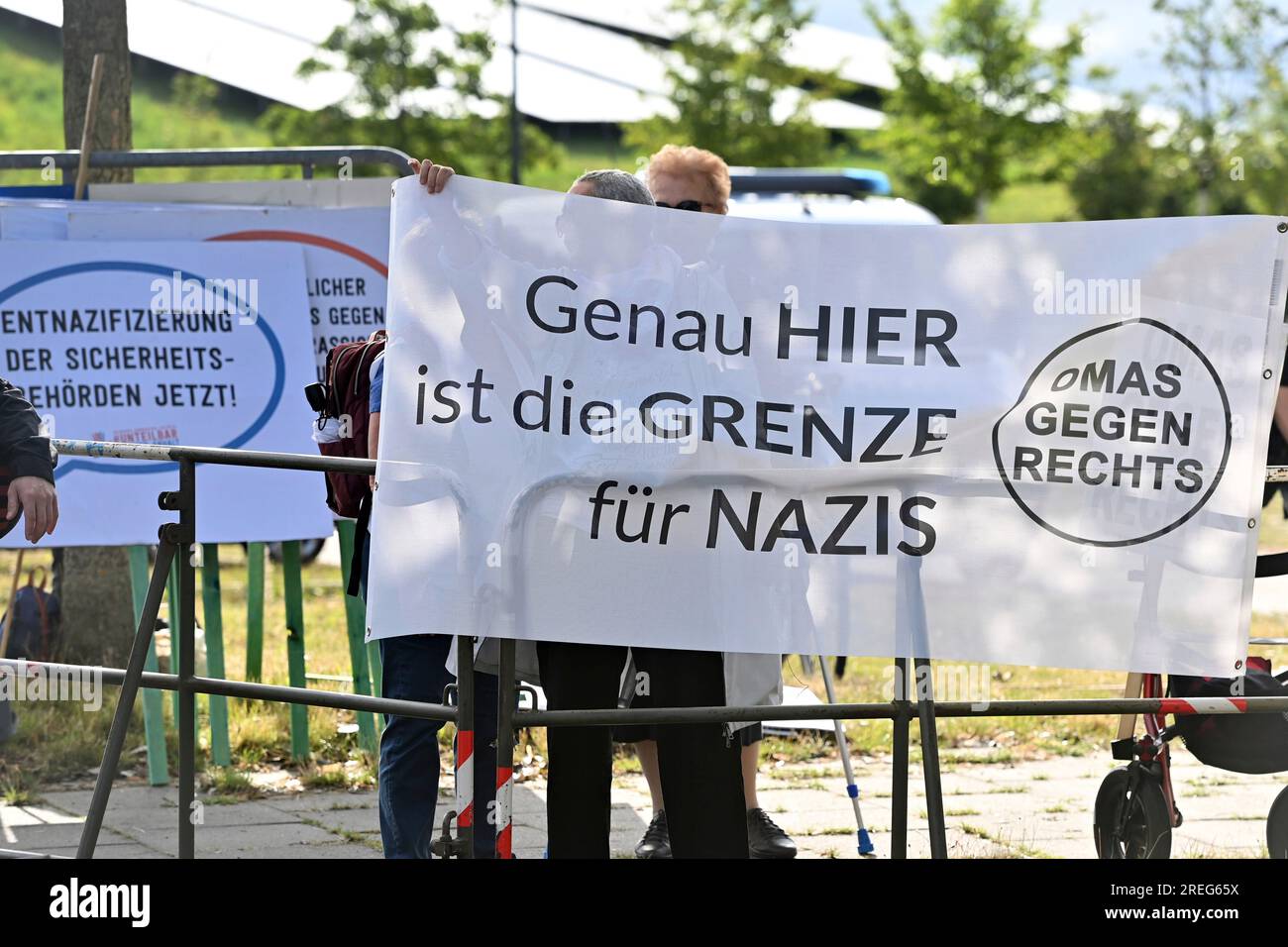 Magdeburg, Deutschland. 28th July, 2023. Anti AfD demonstrators ...