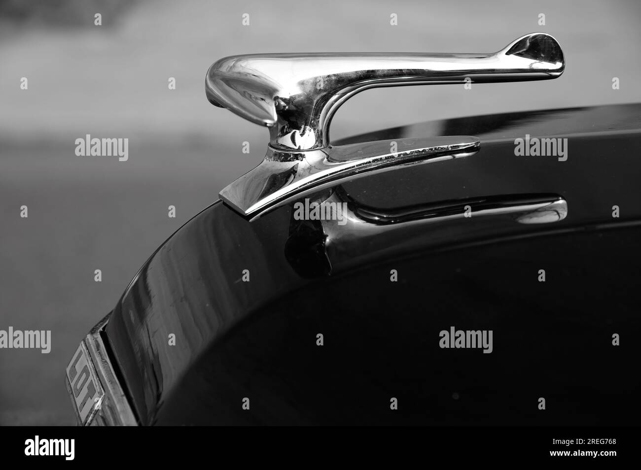 Ford V8 hood ornament Stock Photo - Alamy