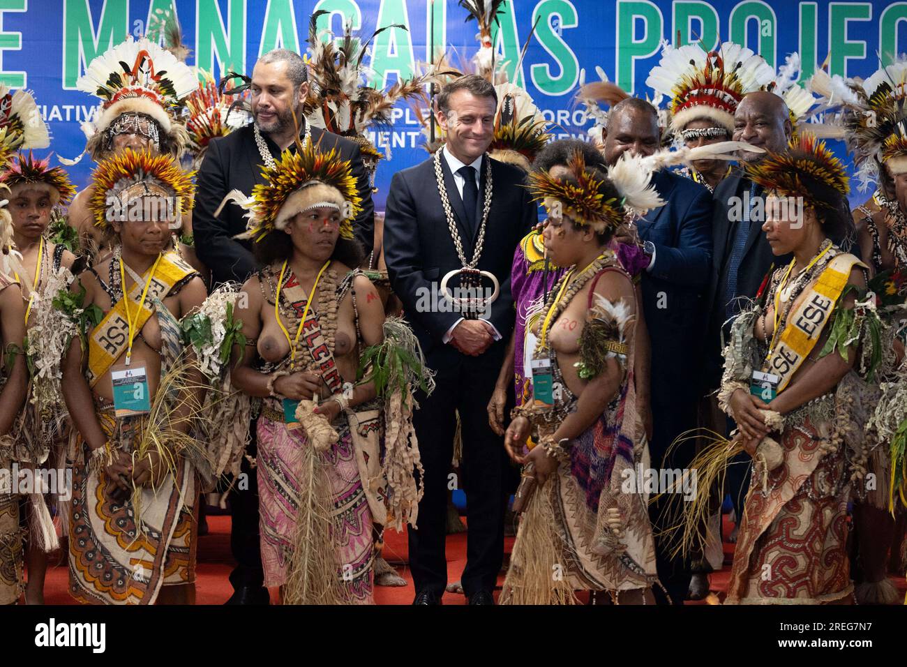 Papua new guinea port moresby apec haus hi-res stock photography and ...