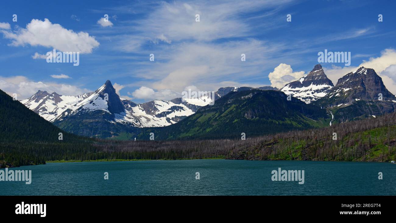 spectacular panorama of fusillade mountain and gunsight ridge from sun ...