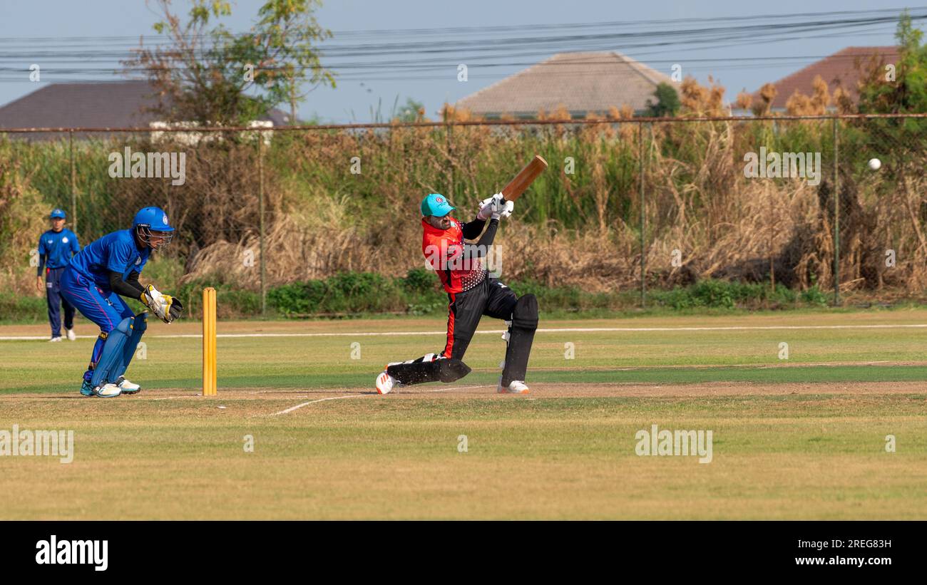Cricket in bangkok hi-res stock photography and images - Alamy
