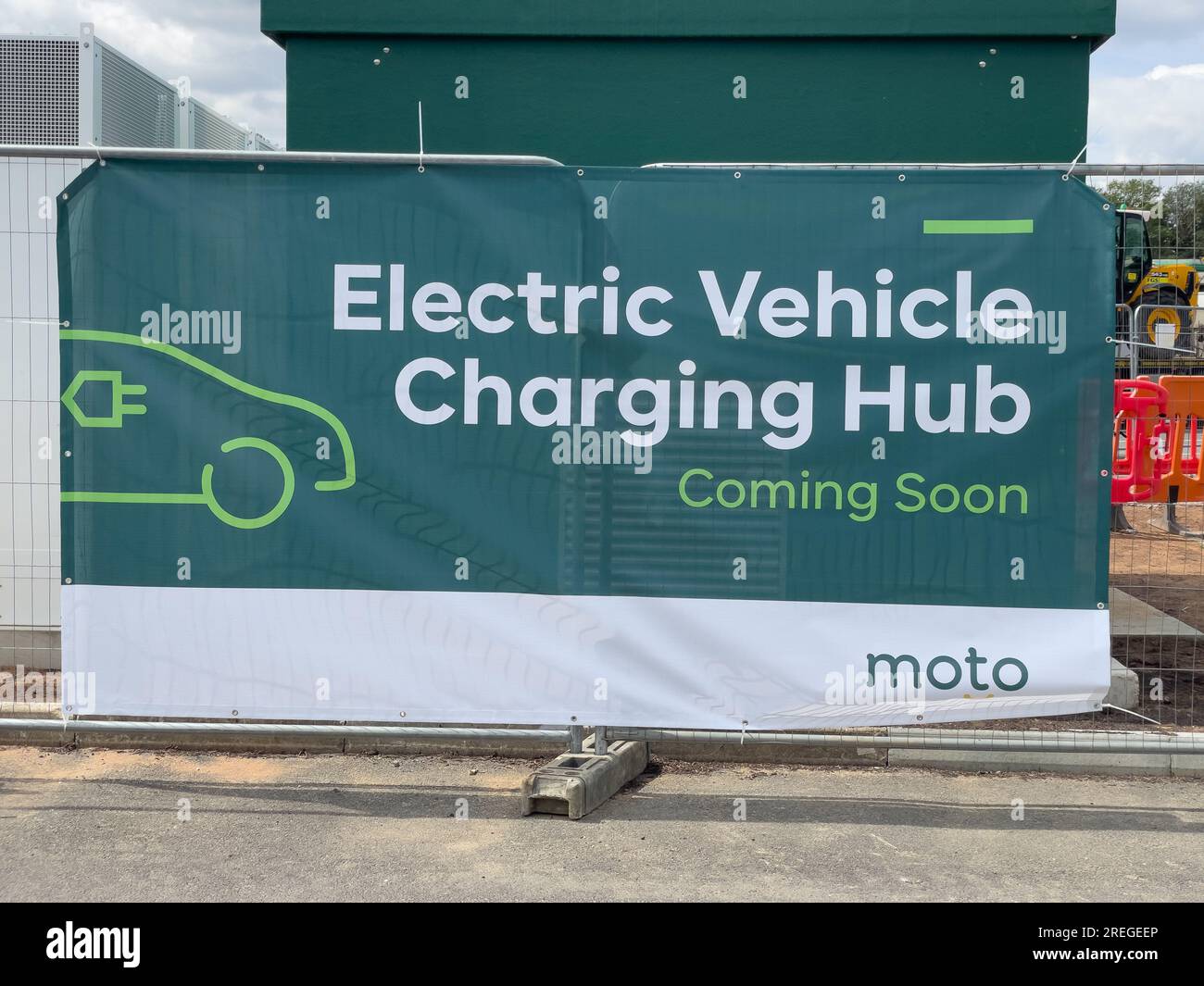 Motorway ev charging uk hi-res stock photography and images - Alamy