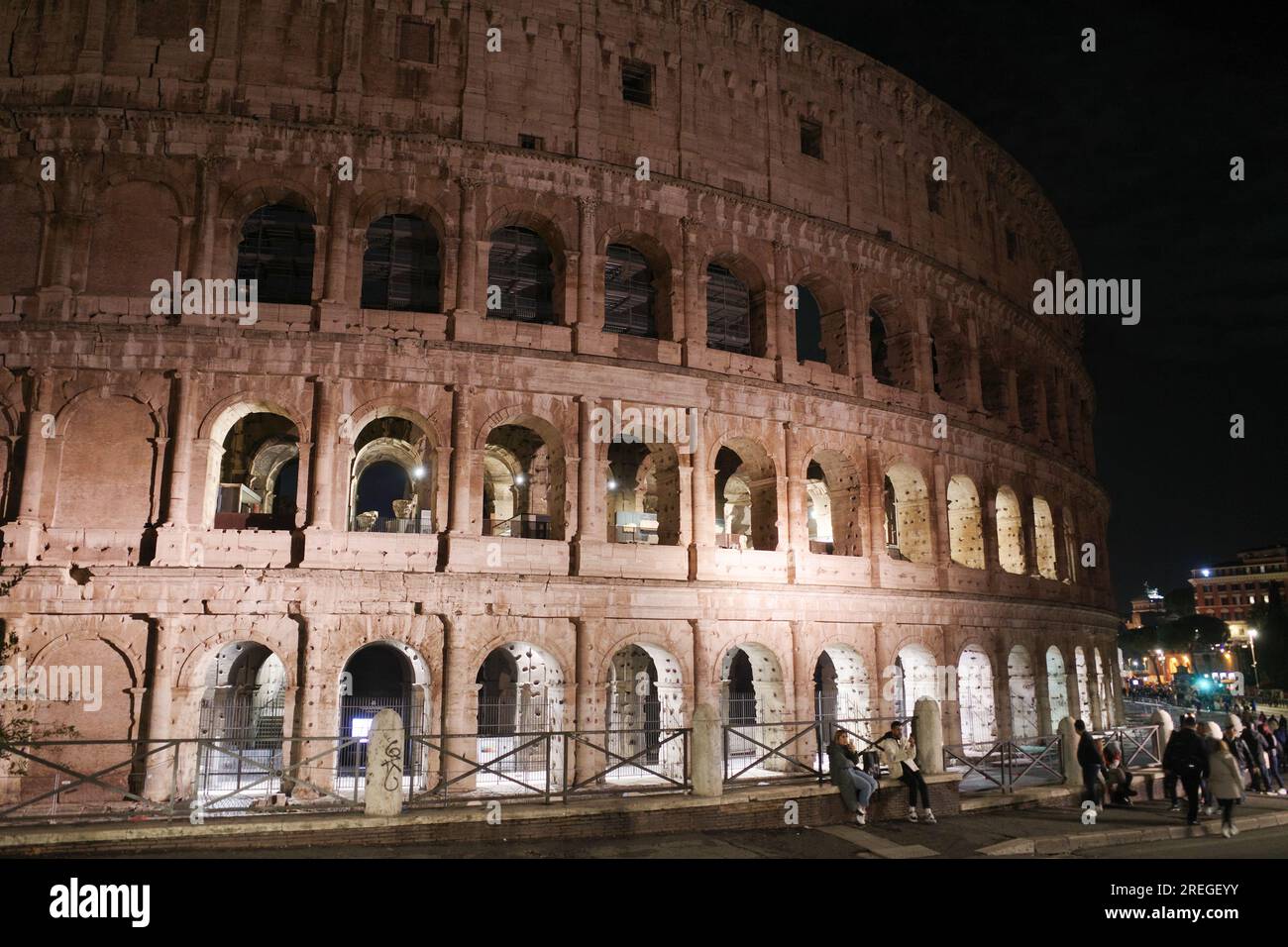 Rome, Italy - 24 Nov, 2022: The Colosseum, world famous Roman ...
