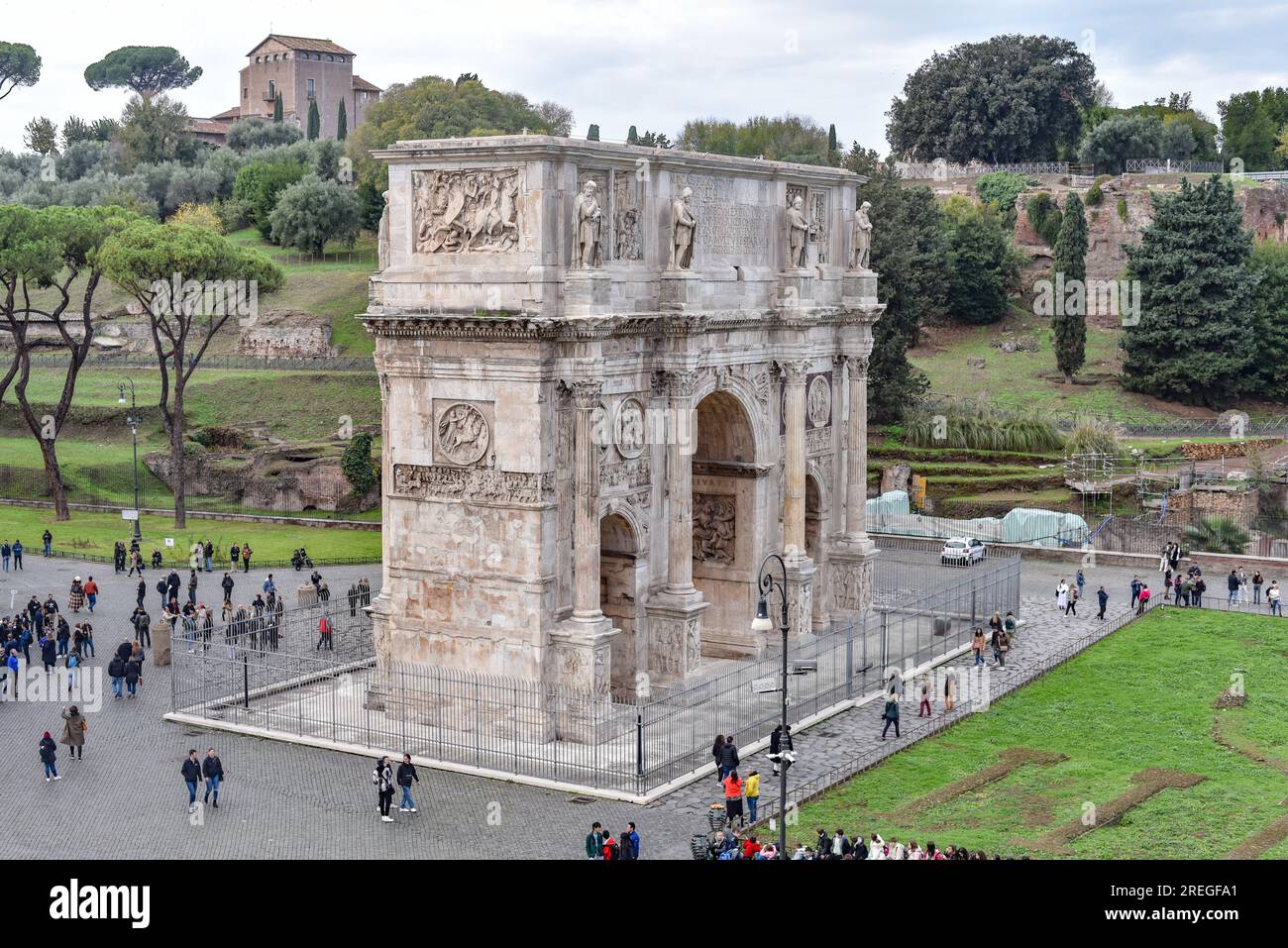 Rome, Italy - 27 Nov, 2022: Arch of Constantine, the Roman Triumphal ...