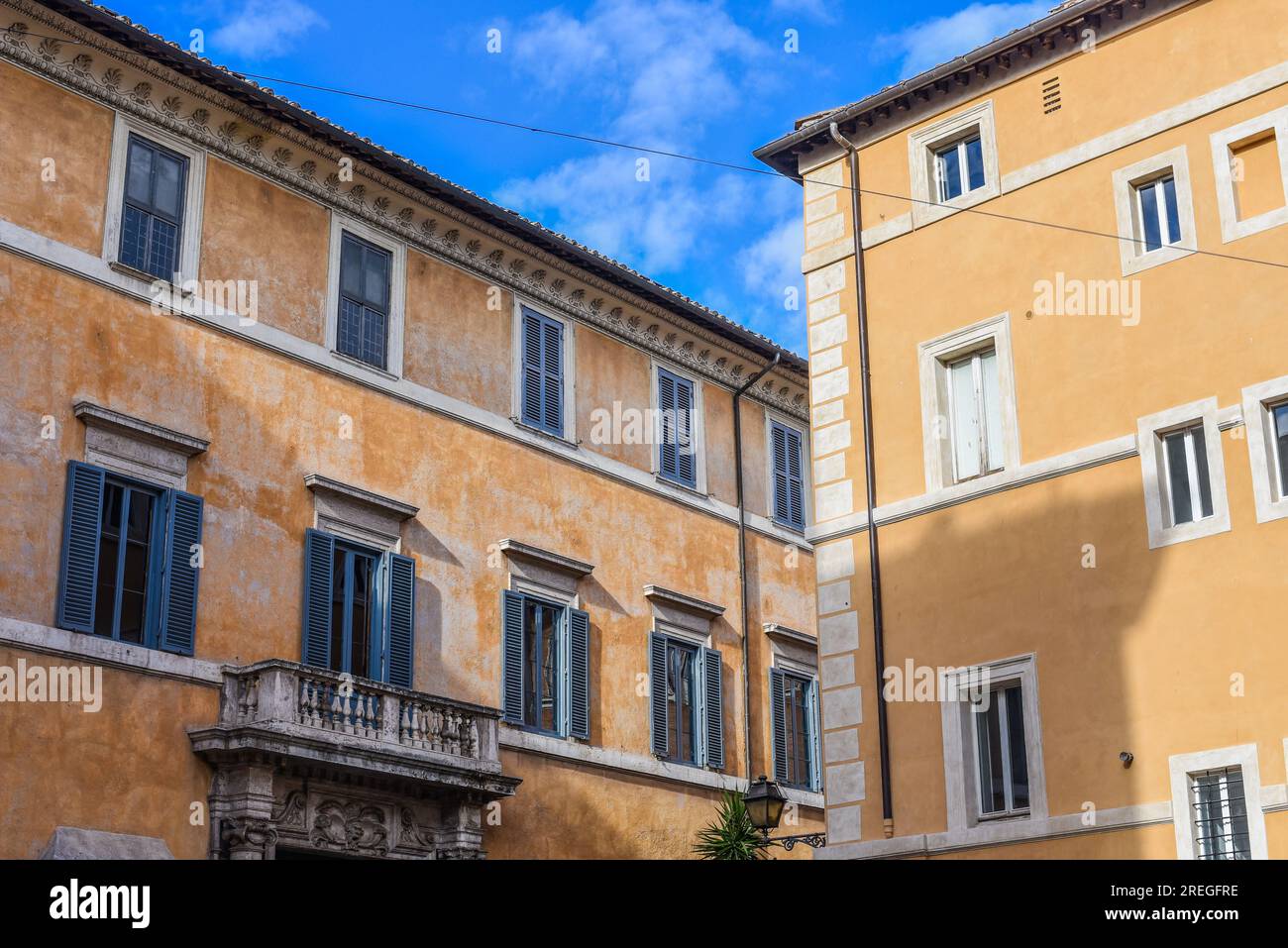 Rome, Italy - 27 Nov, 2022: Architecture in the backstreets of Rome ...