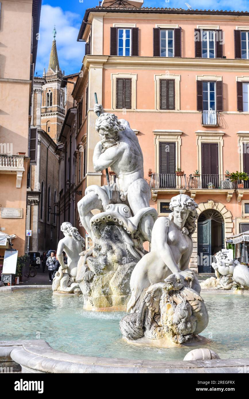 Rome, Italy - 27 Nov, 2022: Fountain of Neptune, Piazza Navona, Rome ...
