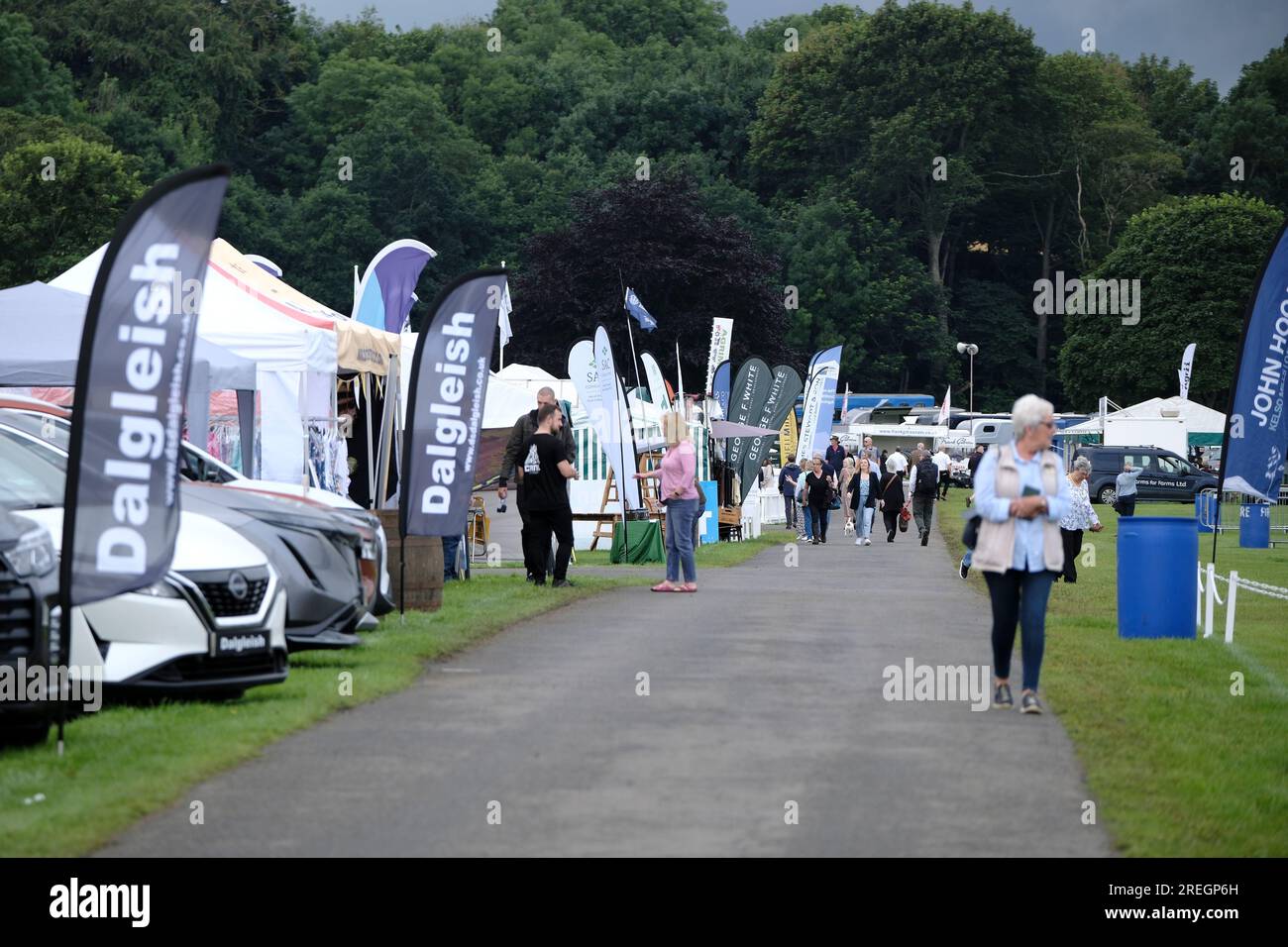 Scottish outlets hi-res stock photography and images - Alamy