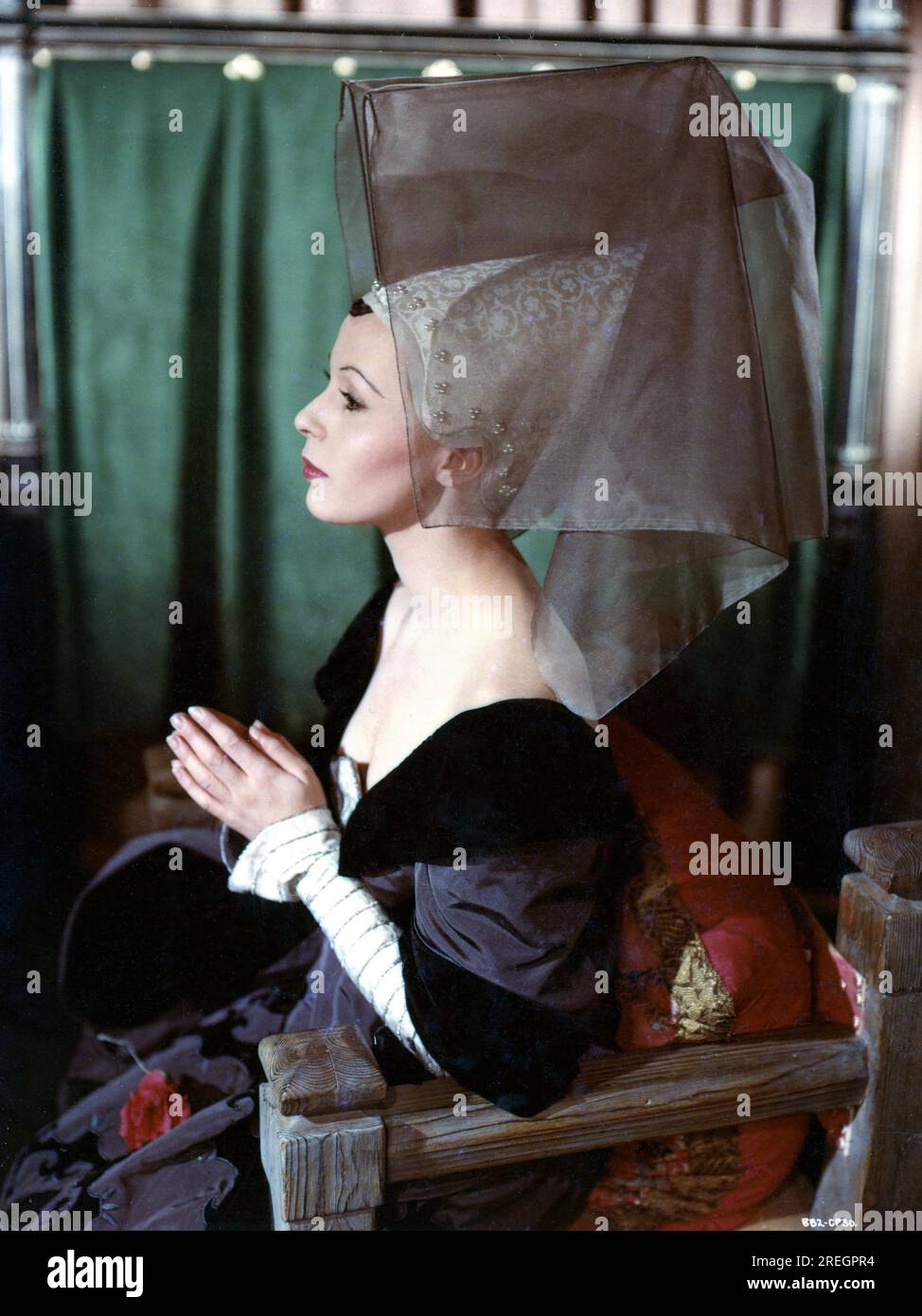 CLAIRE BLOOM Portrait as Lady Anne in RICHARD III 1955 director ...