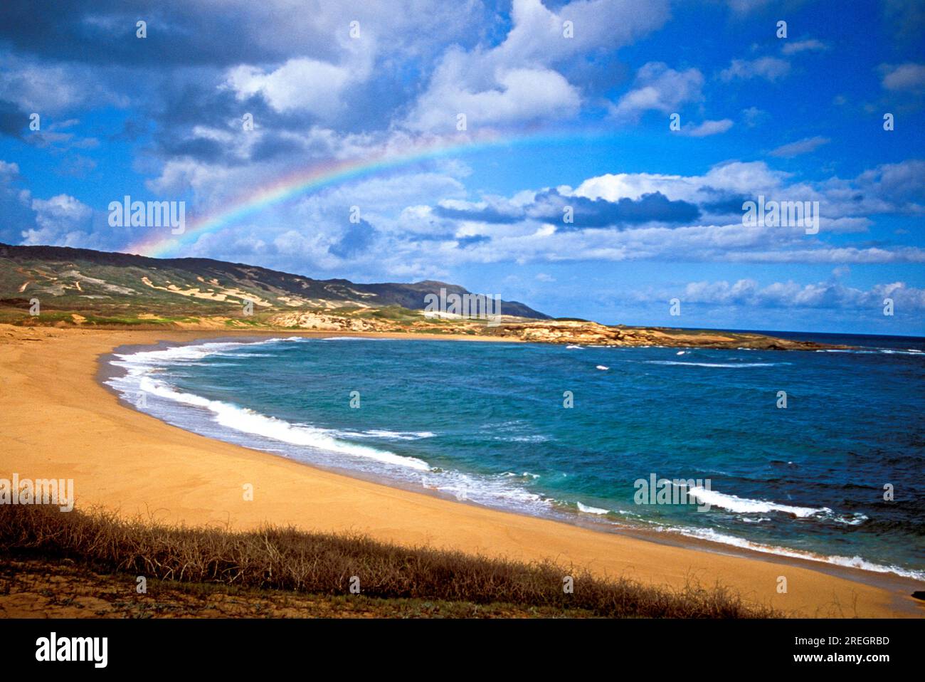 Hawaii molokai rainbow hi-res stock photography and images - Alamy