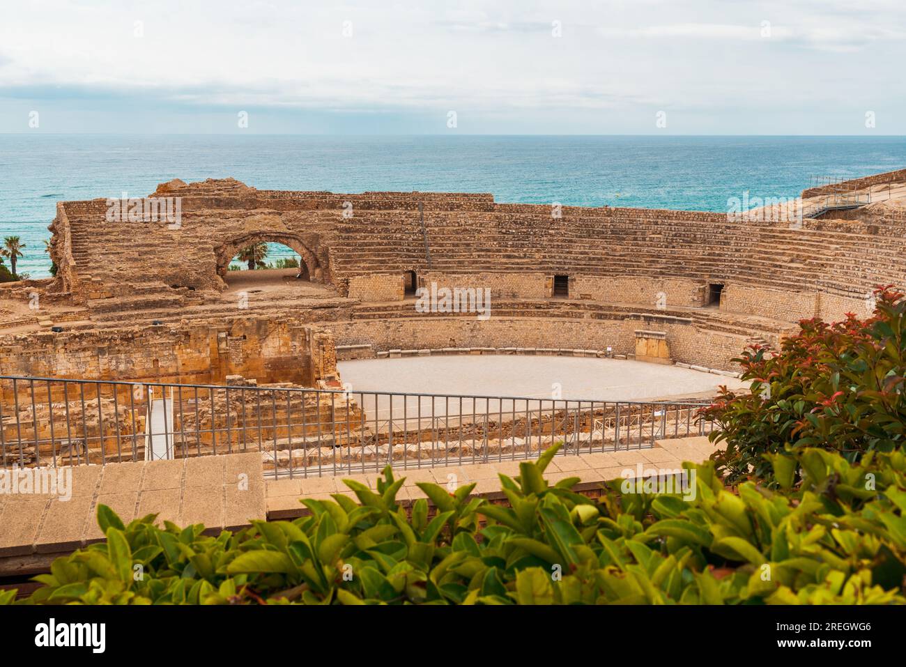 Tarragona roman amphitheatre in spain Stock Photo - Alamy