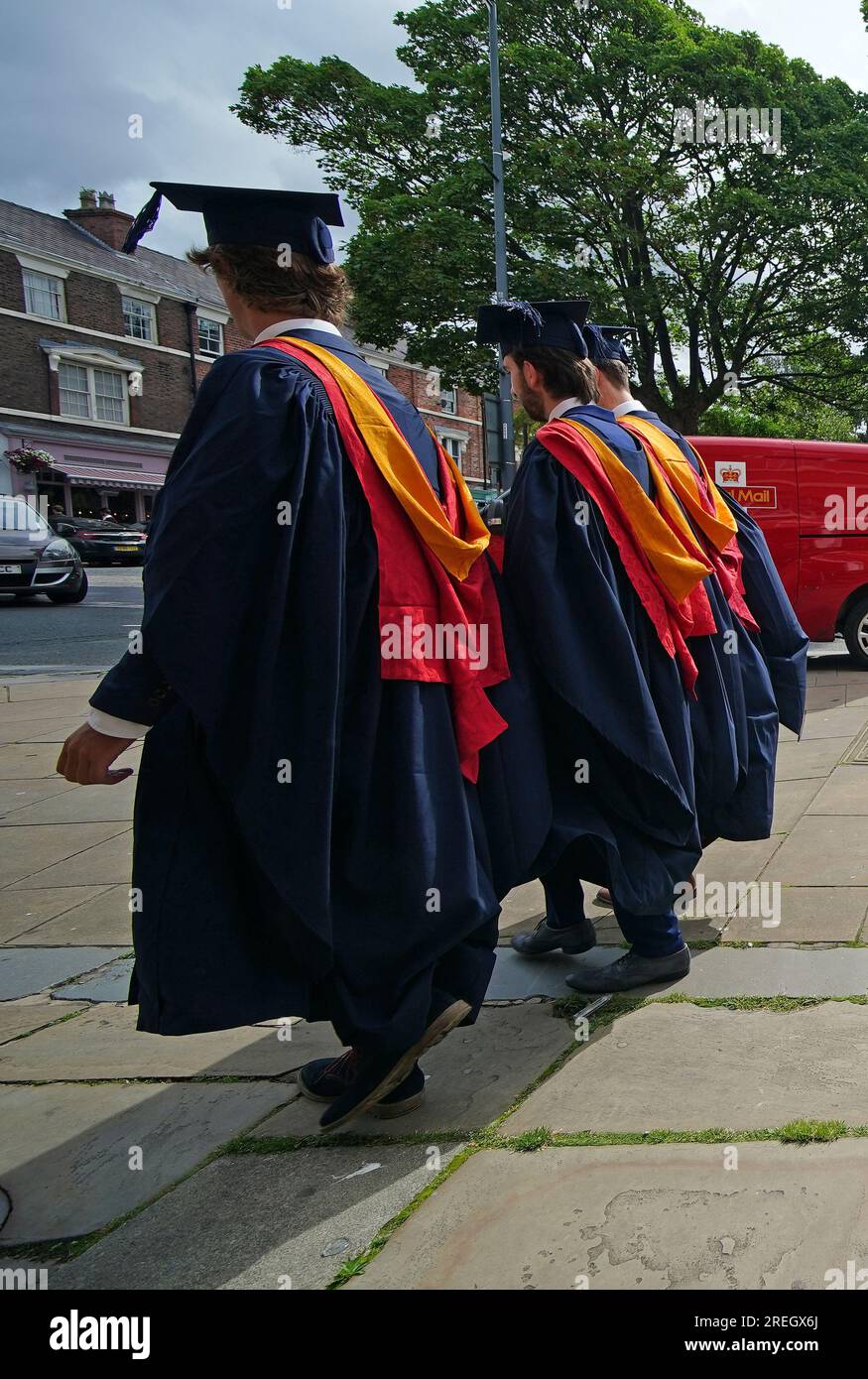 2023 graduation hi-res stock photography and images - Alamy