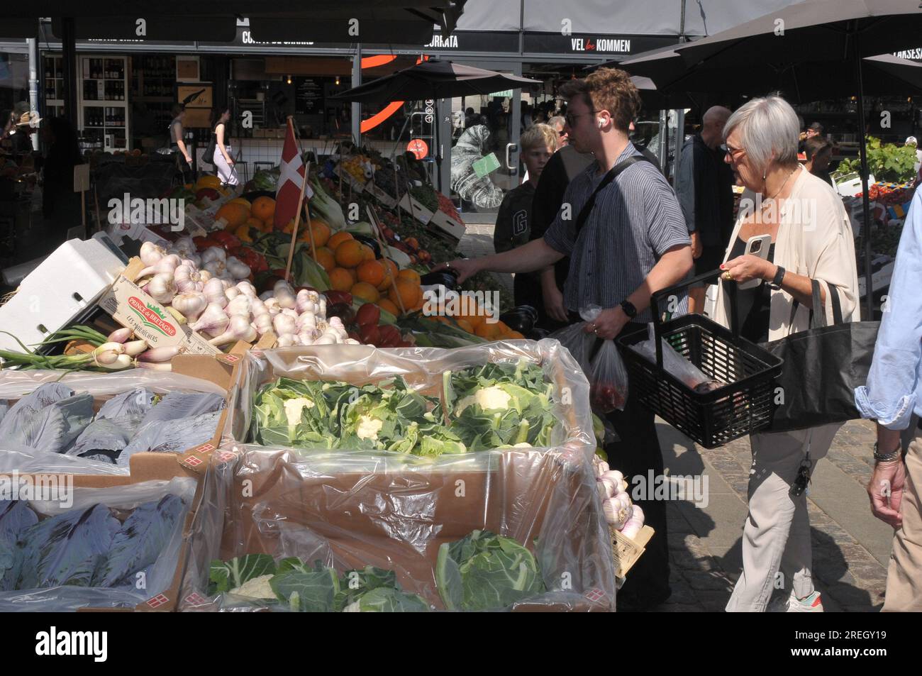 28 July 2023/ Vegetable and fruit shoppers at farmers market in danish ...