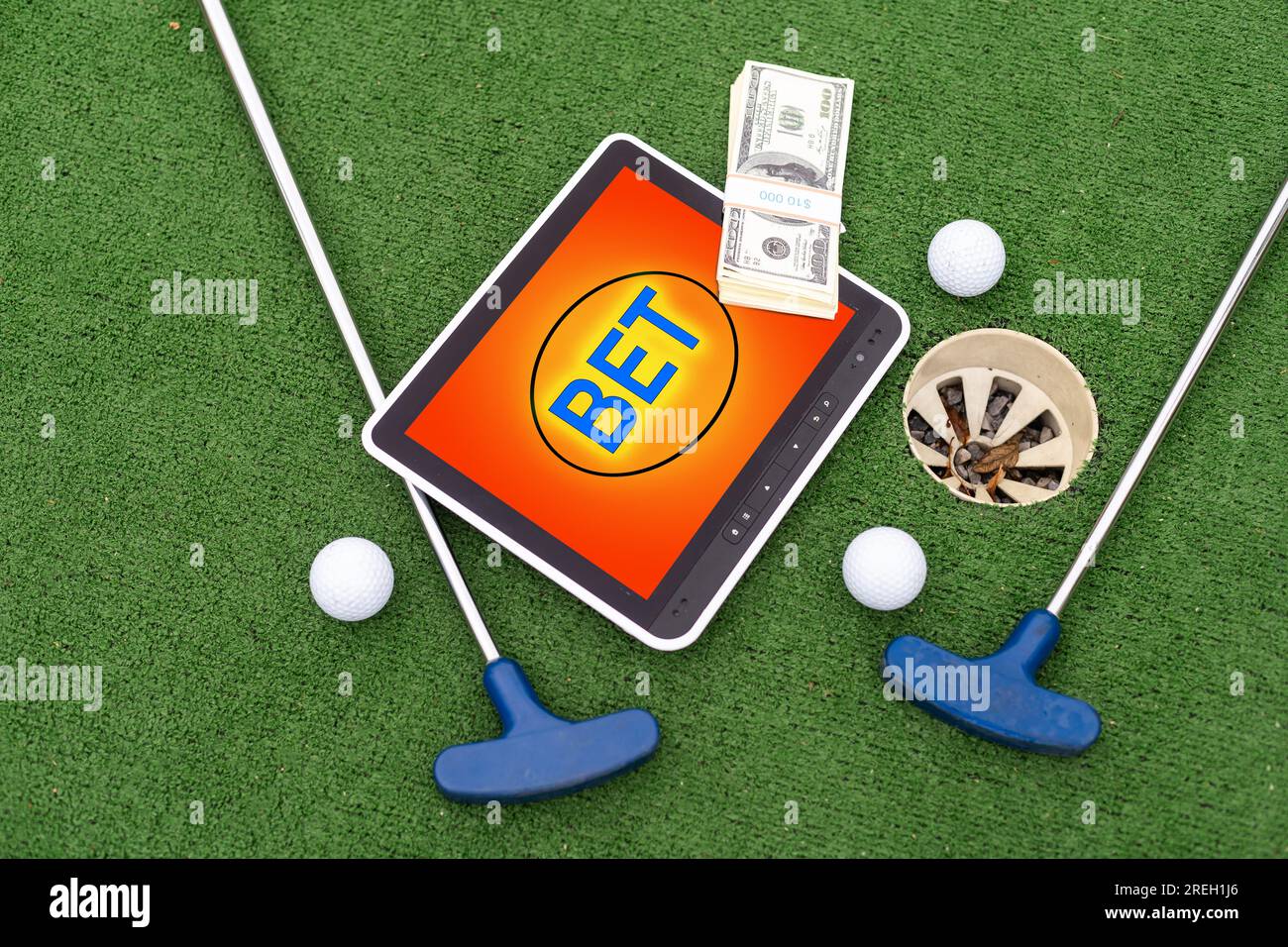 Bunker lip hi-res stock photography and images - Alamy