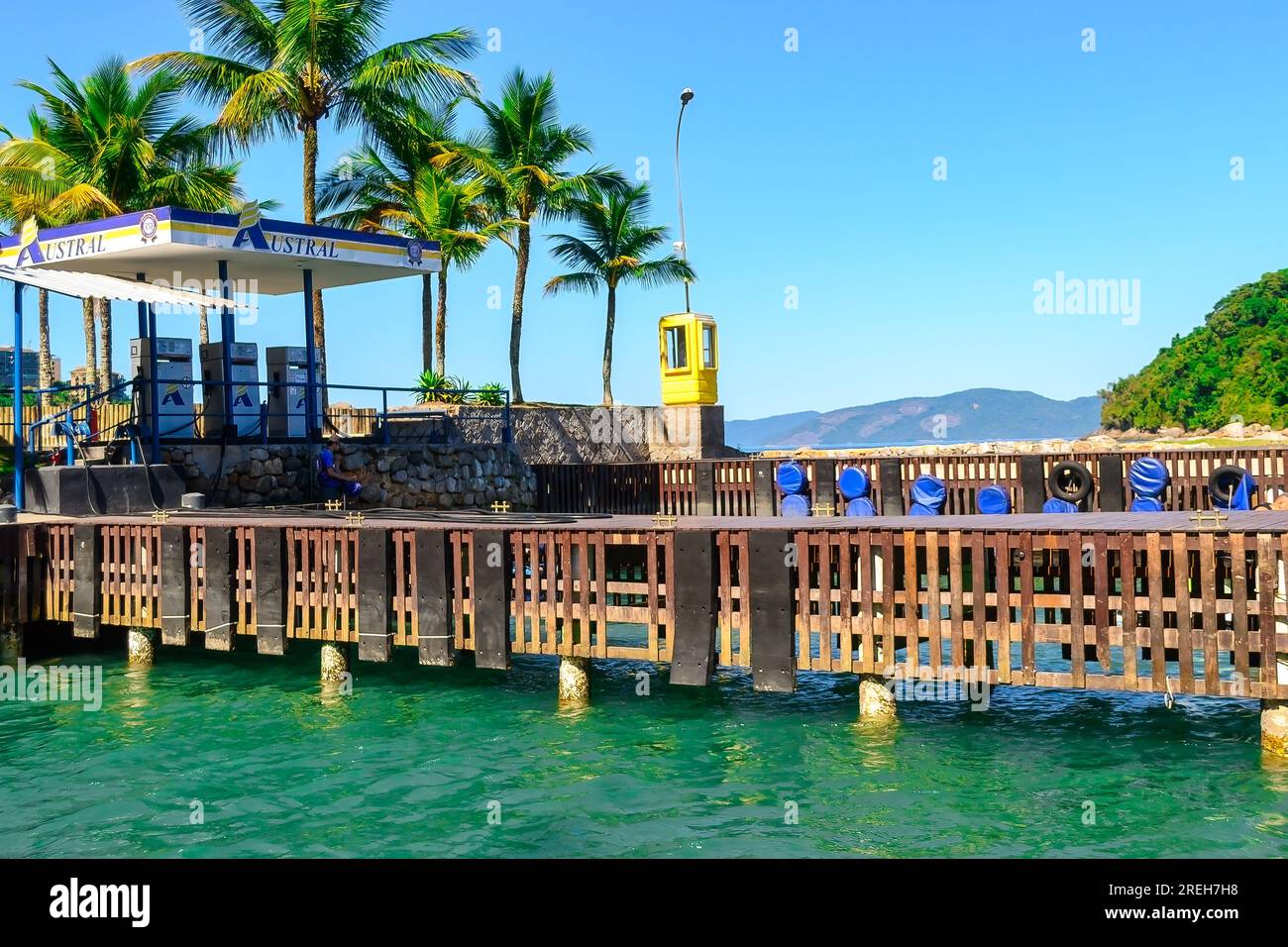 Tourism in Angra dos Reis, Rio de Janeiro, Brazil Stock Photo - Alamy