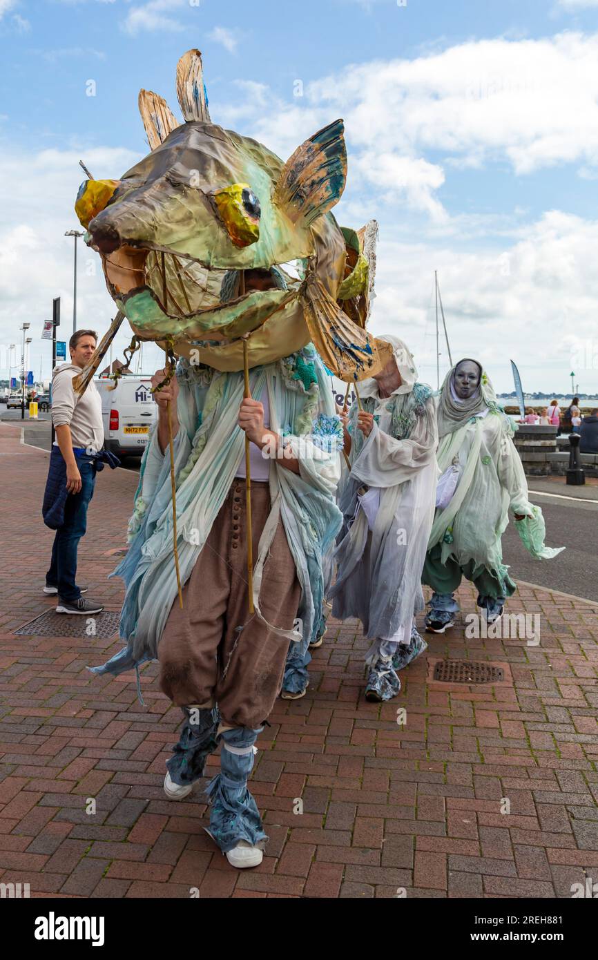 Giant fish puppet hi-res stock photography and images - Alamy