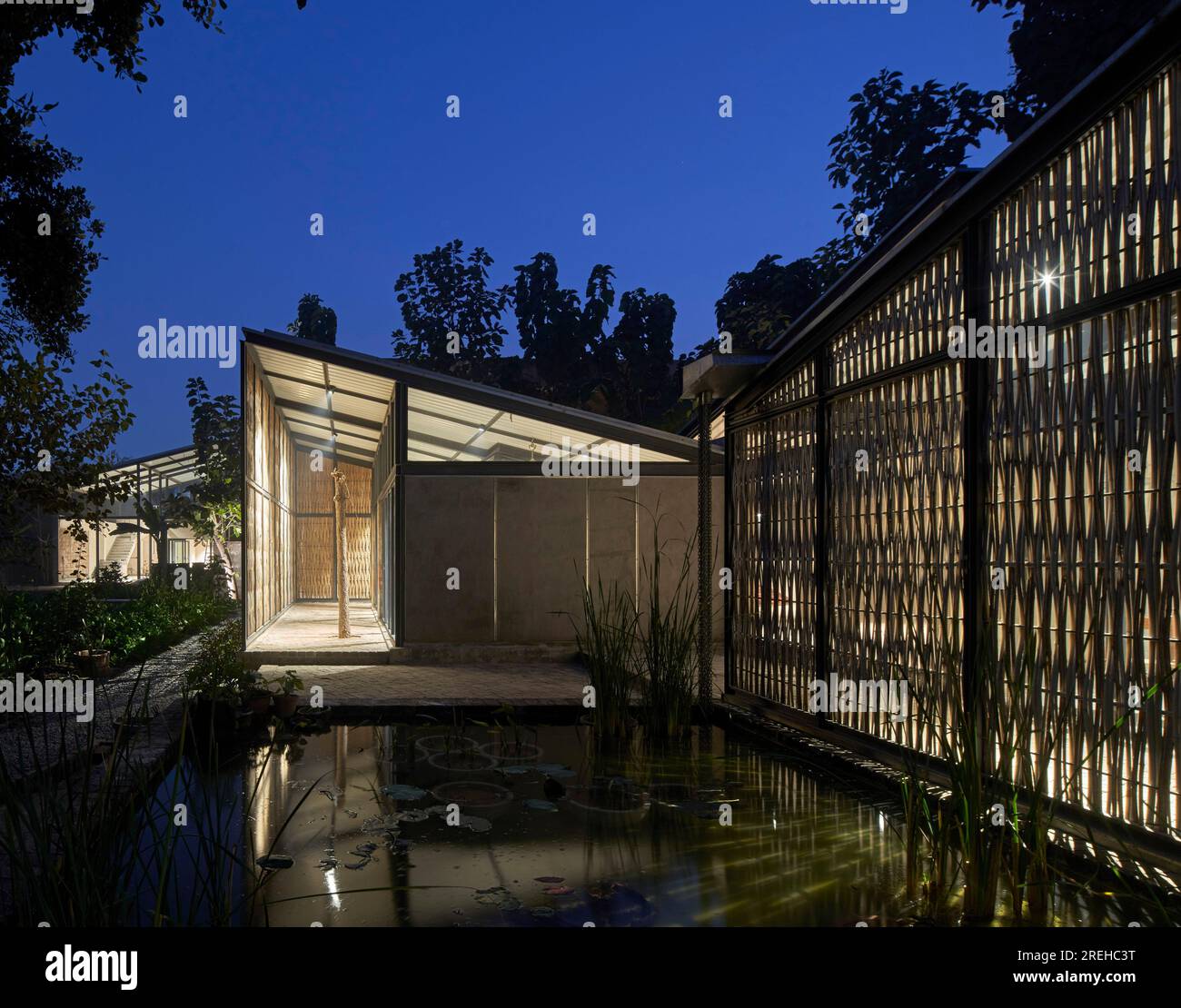 Bamboo screen silhouette hi-res stock photography and images - Alamy