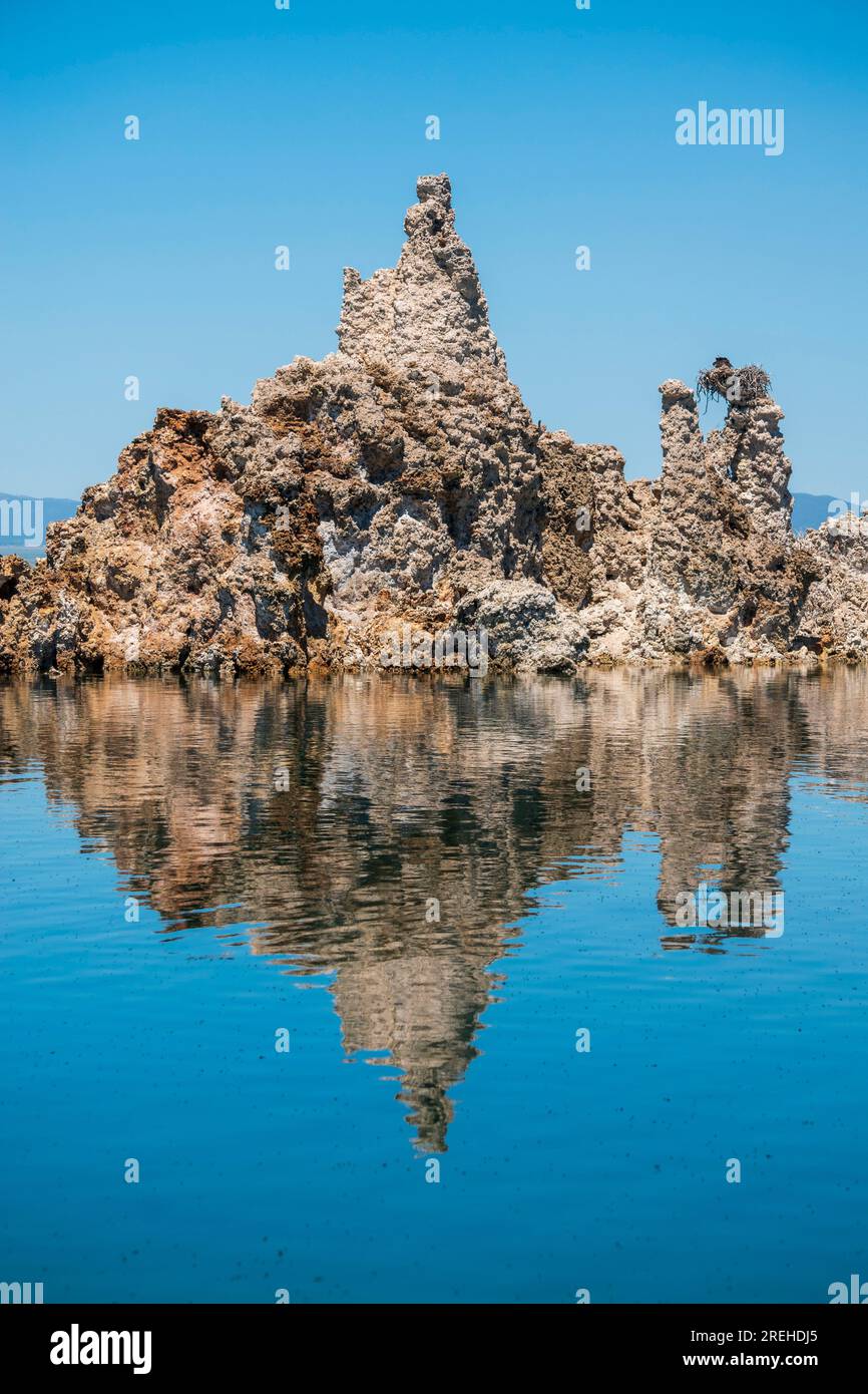 The South Tufas and Navy Beach formations at Mono Lake are quite ...