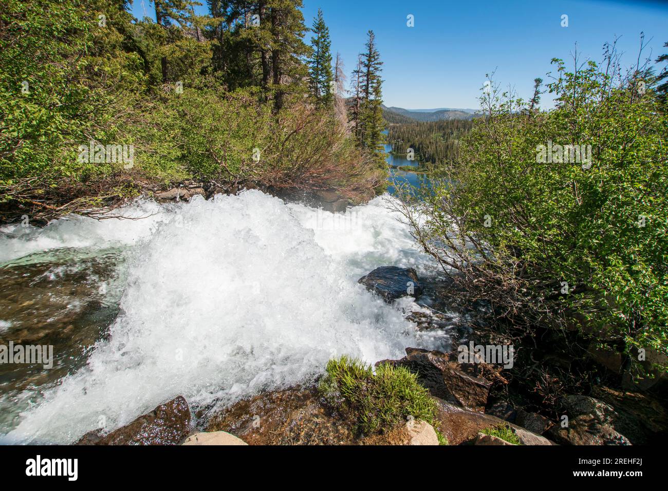 Twin Falls is a waterfall near the town of Mammoth Lakes in Mono County ...