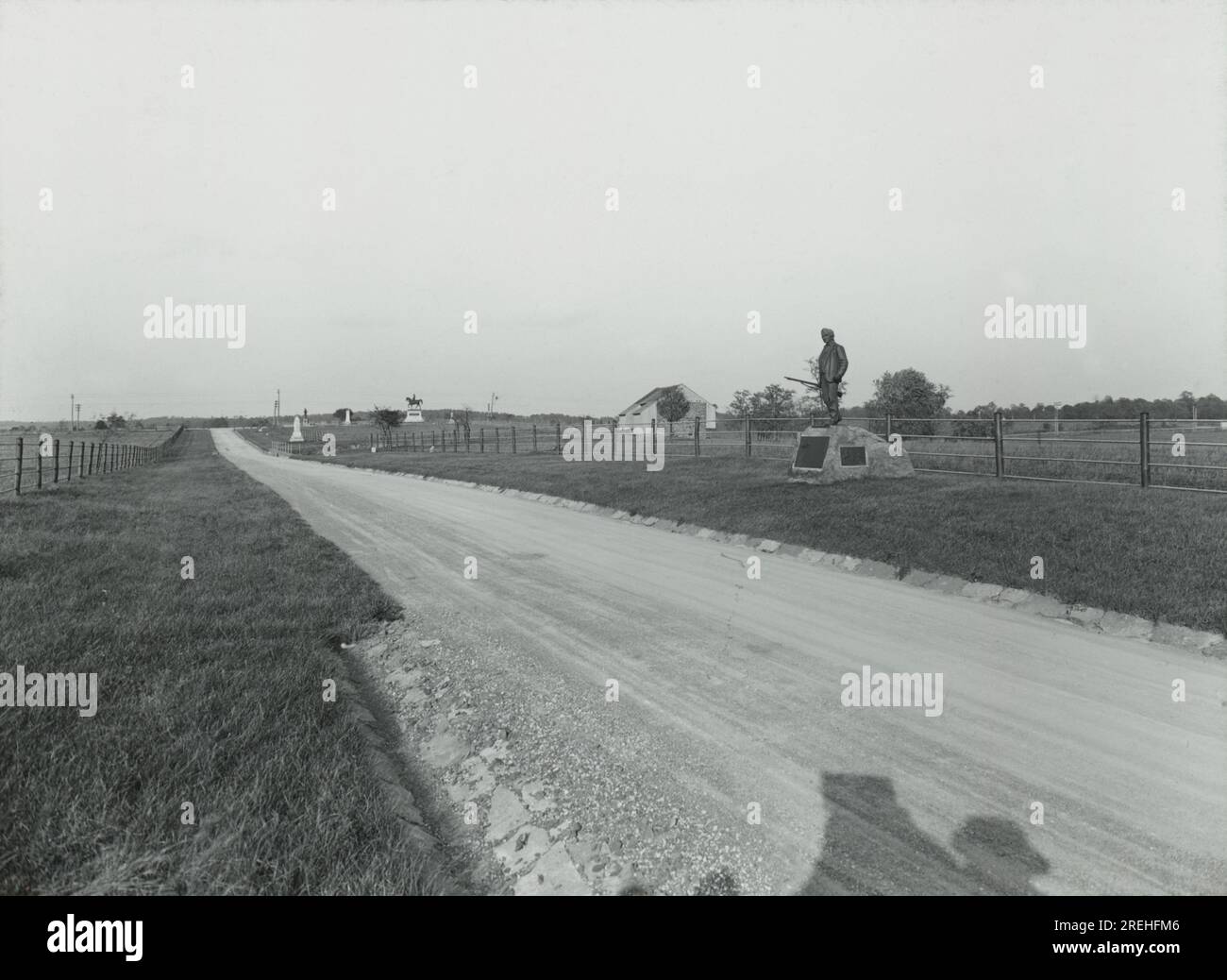 Stone Ave. Looking toward Chambersburg Pike, John Burns Statue ...