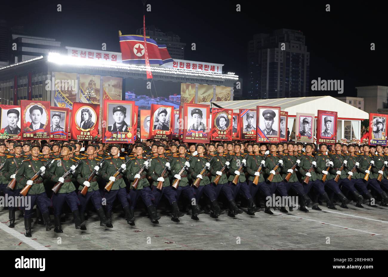 Pyongyang. 27th July, 2023. A military parade is held at Kim Il Sung ...