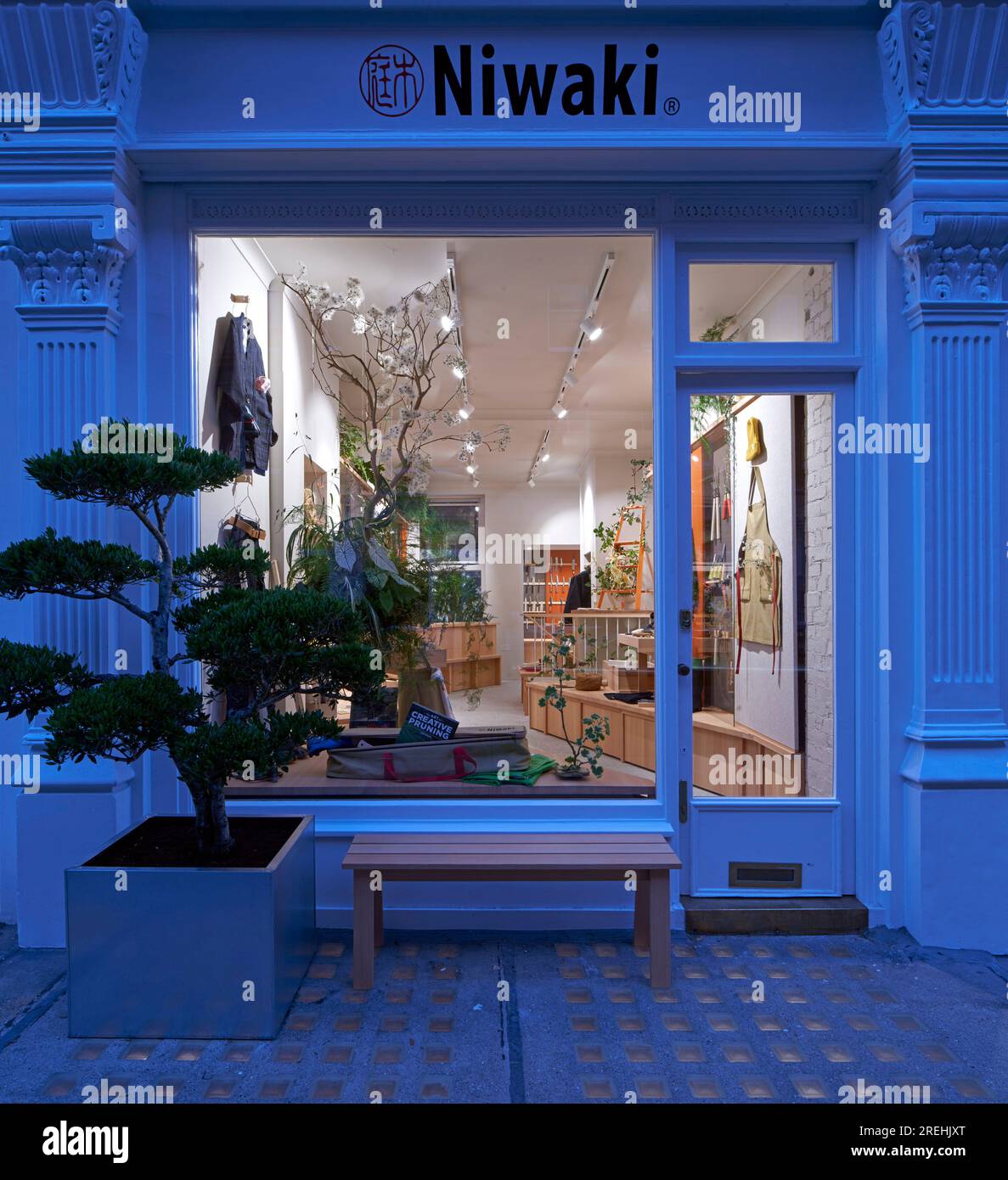 Shop exterior. Niwaki Store London, London, United Kingdom. Architect: Jones Neville, 2021 Stock ...