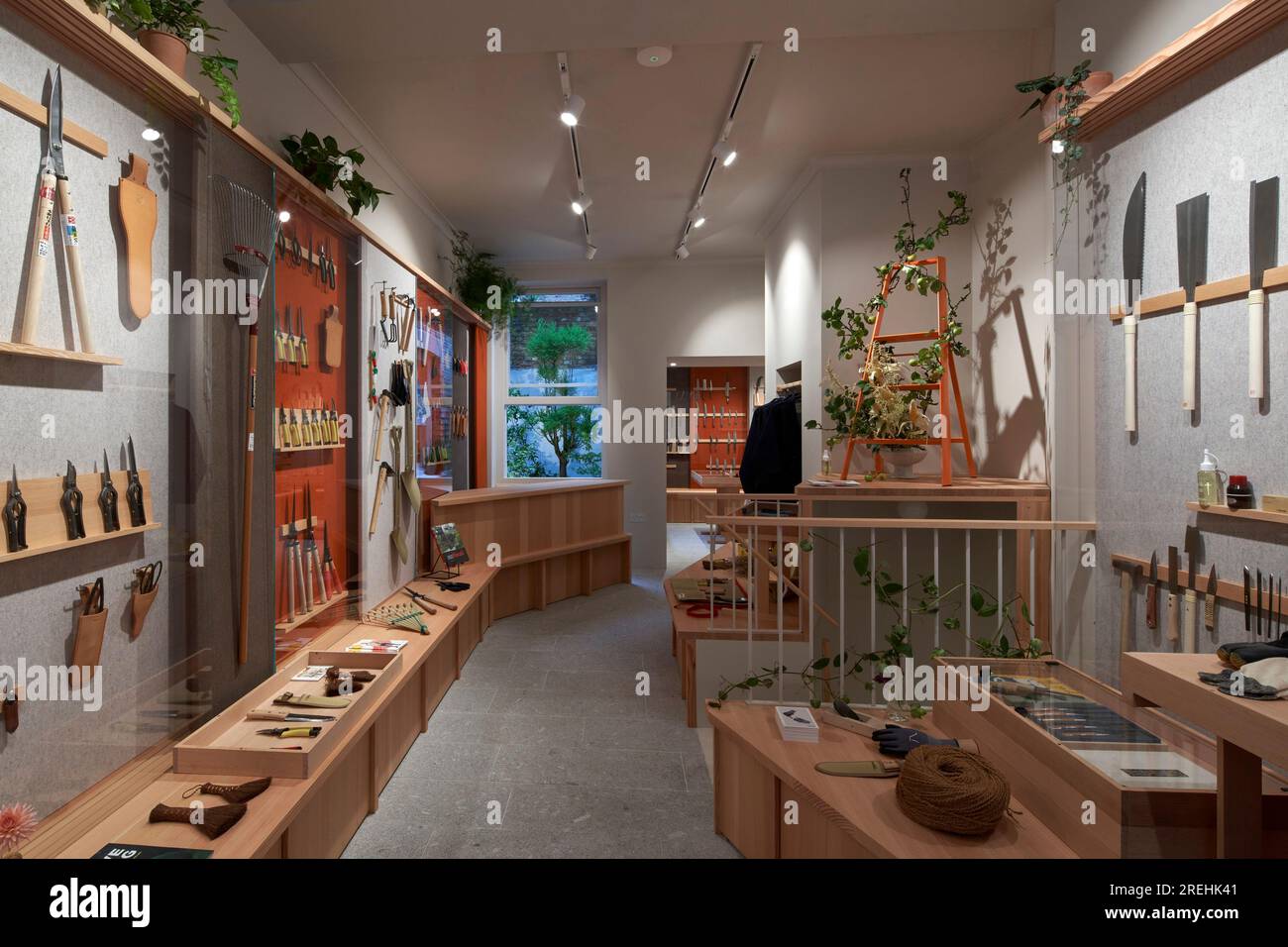 Shop Interior. Niwaki Store London, London, United Kingdom. Architect: Jones Neville, 2021 Stock ...