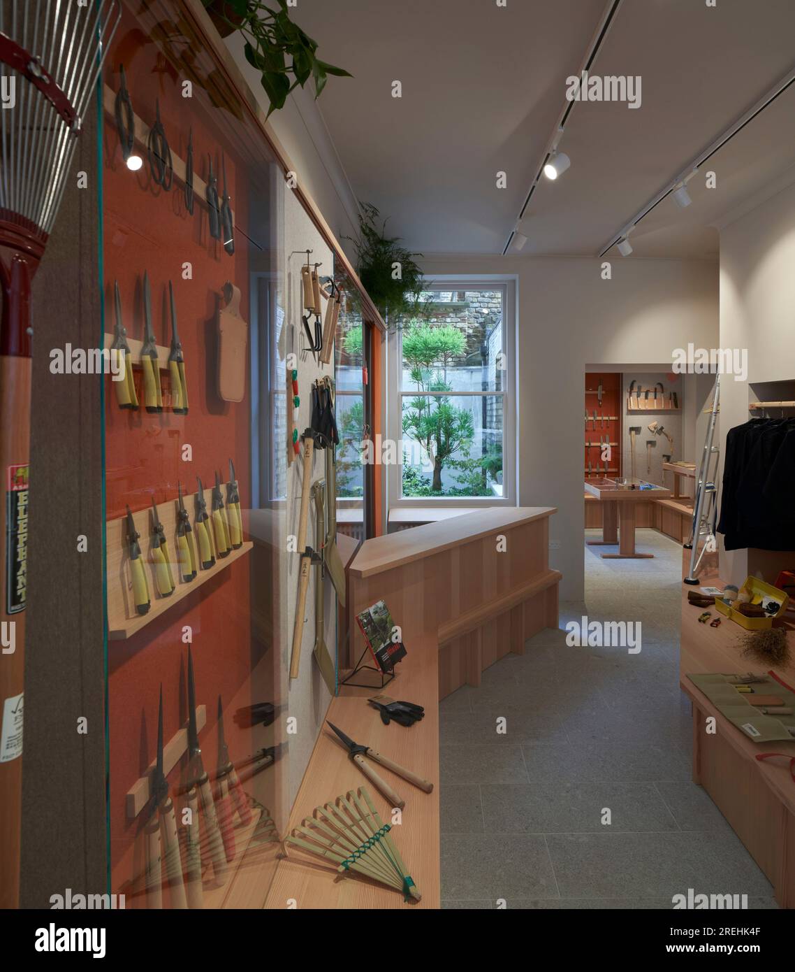 Shop Interior. Niwaki Store London, London, United Kingdom. Architect: Jones Neville, 2021 Stock ...