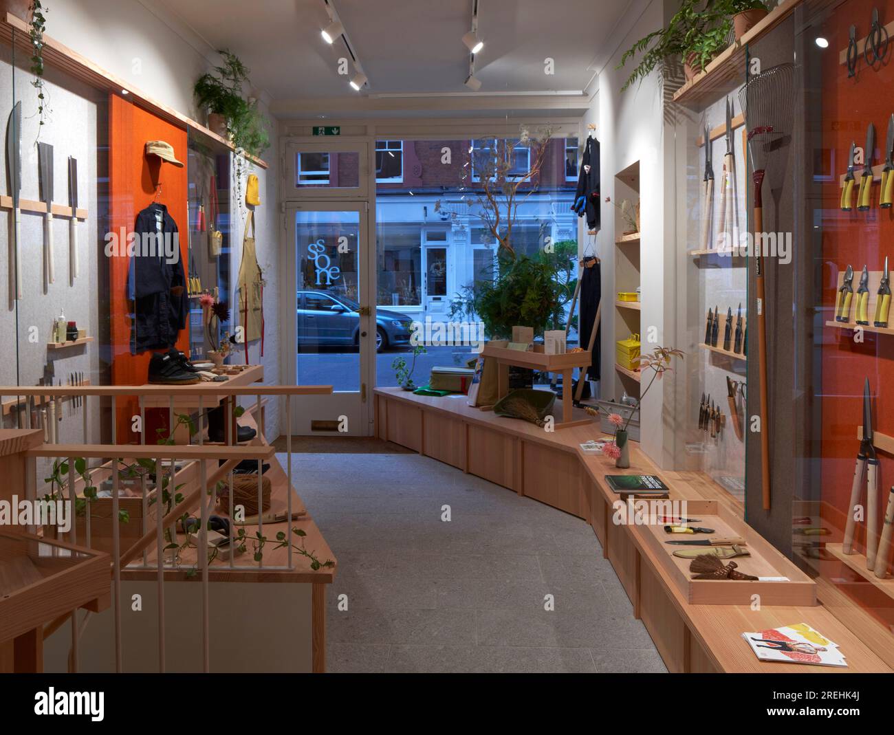 Shop Interior. Niwaki Store London, London, United Kingdom. Architect: Jones Neville, 2021 Stock ...